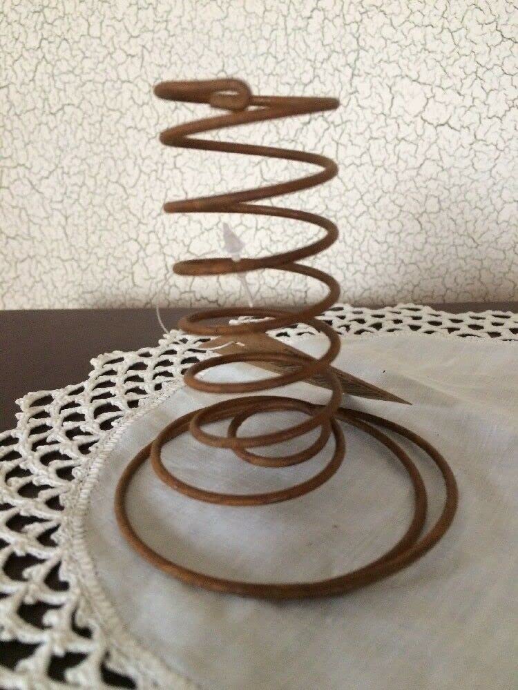 Two Rust Wire Spiral Taper Candle Holders Primitive Design Reproduction Springs Home and Garden