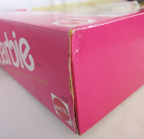 Mattel Barbie 5949 1990 Winter Fun Doll