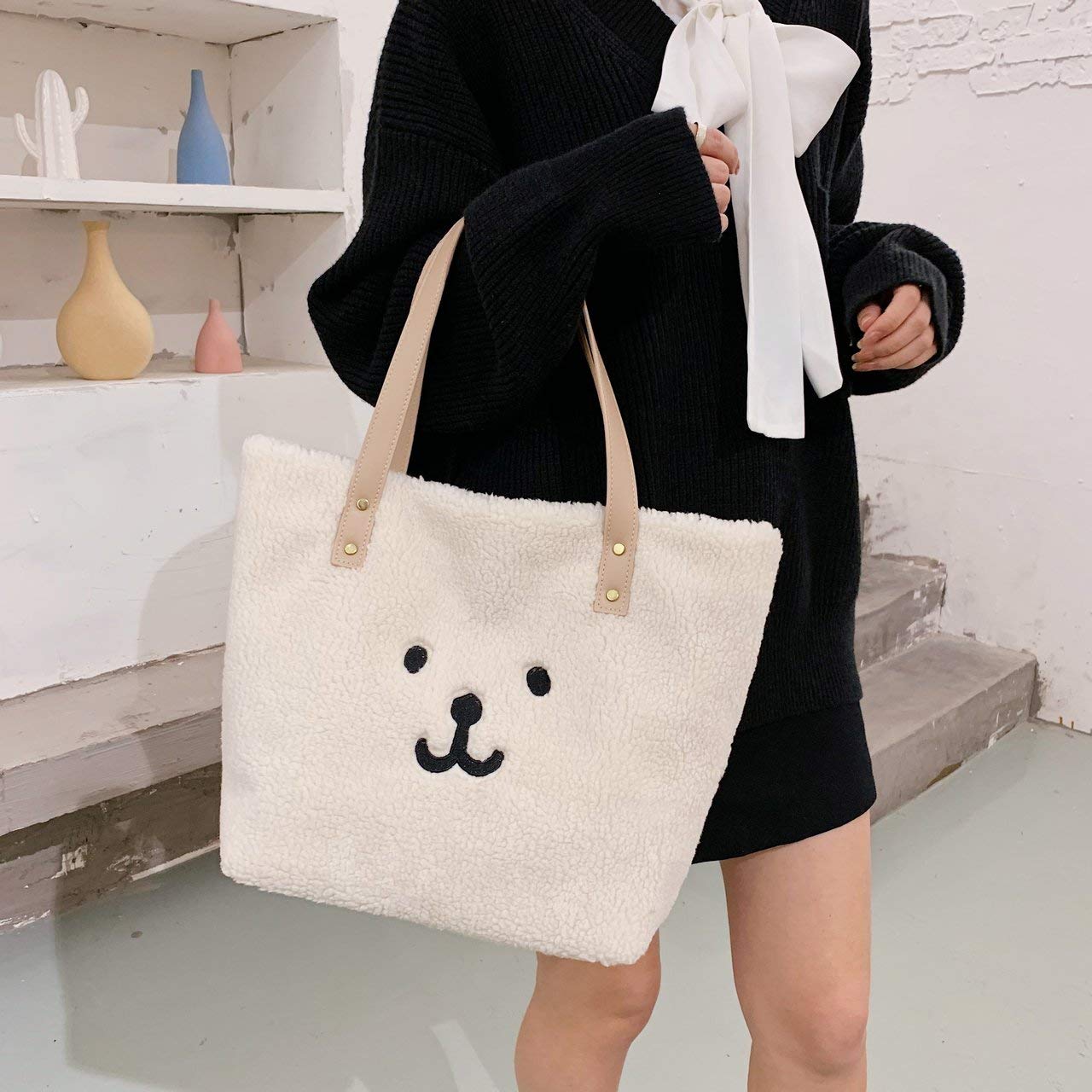 QTMY Faux Fur Tote Bag, Cute Bear Purse Handbag for Women (Light Brown)