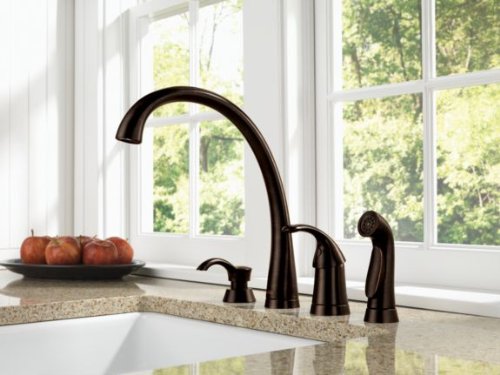 Delta Faucet Pilar Kitchen Soap Dispenser for Kitchen Sinks, Venetian Bronze RP50781RB