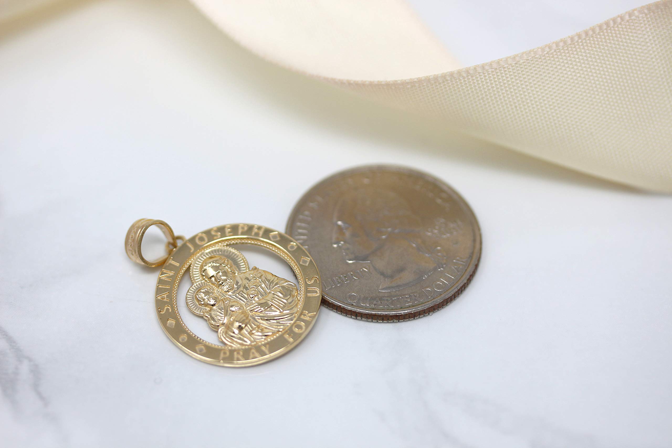 CaliRoseJewelry 14k Saint Joseph Pray for Us Round Charm Pendant in Yellow Gold