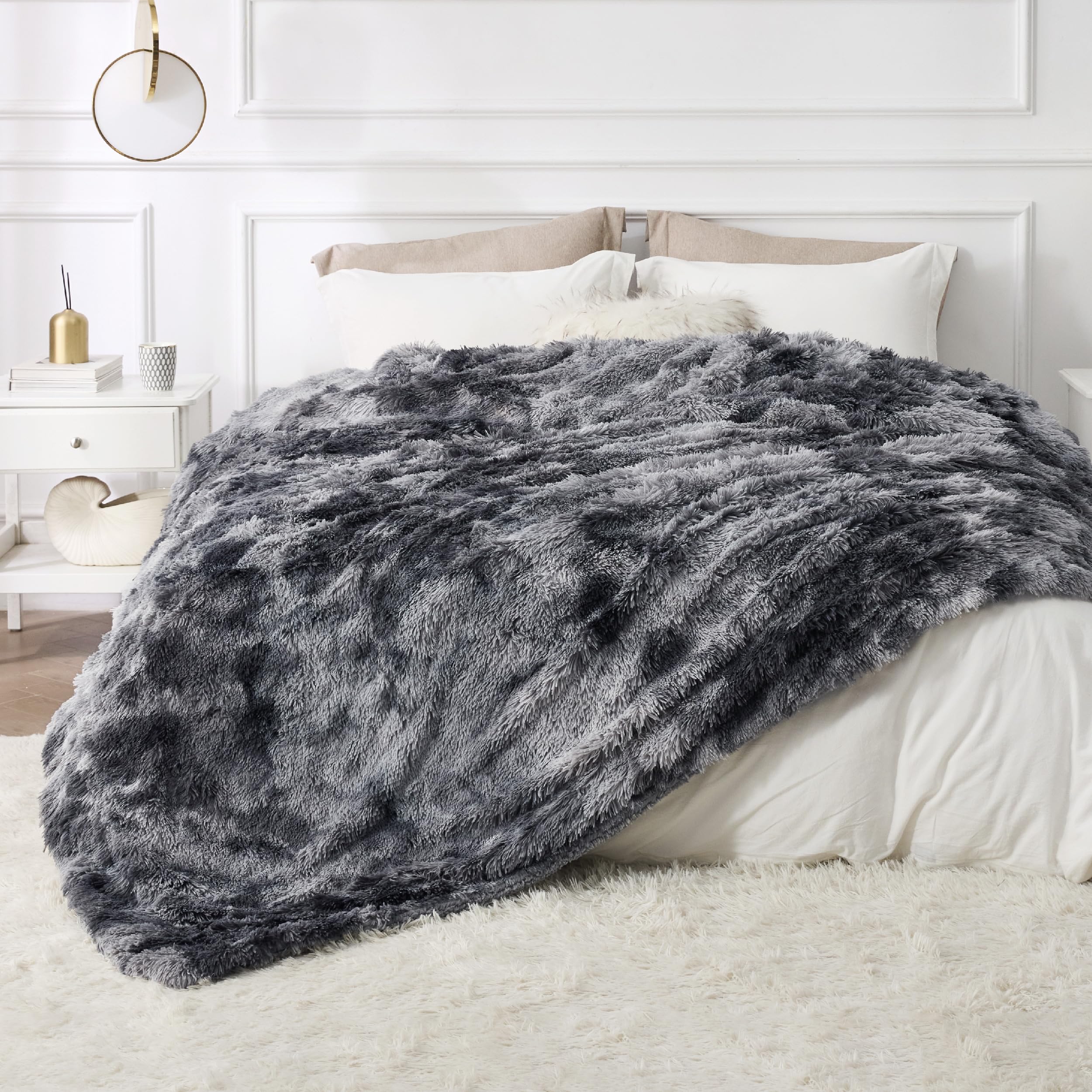 Bedsure Ultra Soft Fluffy King Size Blanket for Bed β Fuzzy, Fluffy, Shaggy Faux Fur King Blanket, Warm and Thick Sherpa, Tie-dye Decorative Gift, Oversized Blankets King Size, 108x90 Inches, 640 GSM