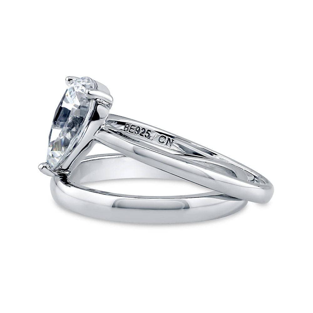 BERRICLE Sterling Silver Solitaire Wedding Engagement Rings 1.8 Carat Pear Cut Cubic Zirconia CZ Ring Set for Women, Rhodium Plated Size 6