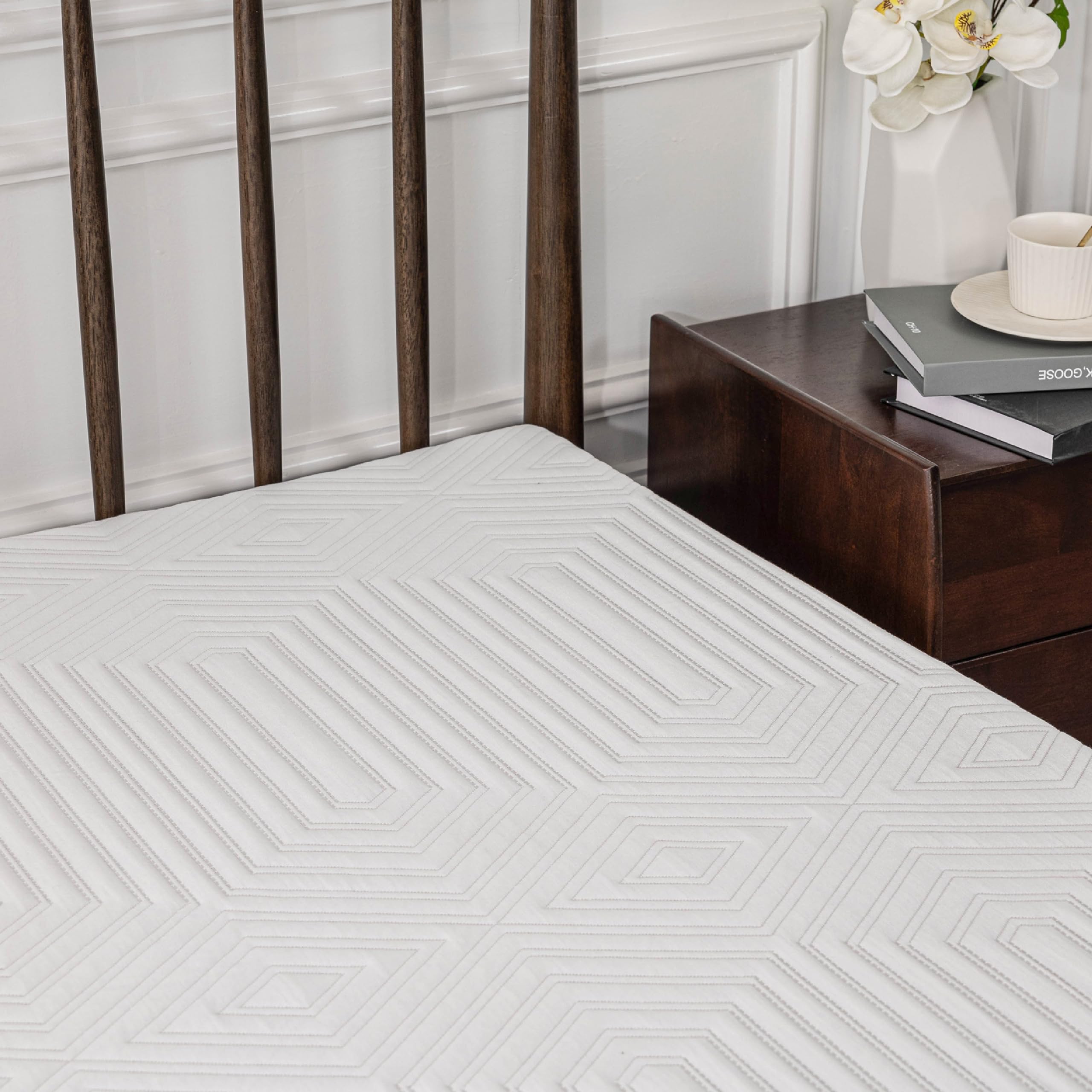 Dyonery 8 Inch Full Memory Foam Mattress, Mattress in a Box, CertiPUR-US Certified, Firm, 54"x75"x8", White