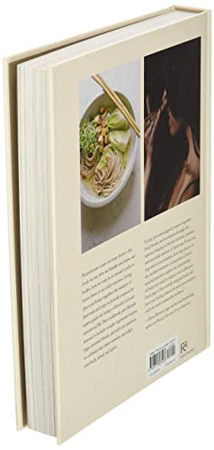 Living Ayurveda: Nourishing Body and Mind through Seasonal Recipes, Rituals, and Yoga