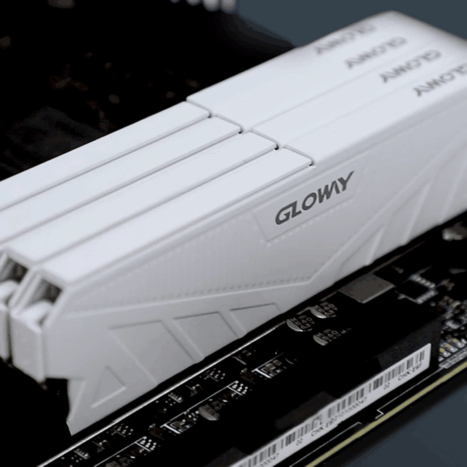 DDR4 Ram,16GB (2 x 8GB) 3200MHz(PC4-25600) CL18 1.35V 288-Pin Gloway DDR4 UDIMM Aluminum Desktop Compter Memory Kit- White