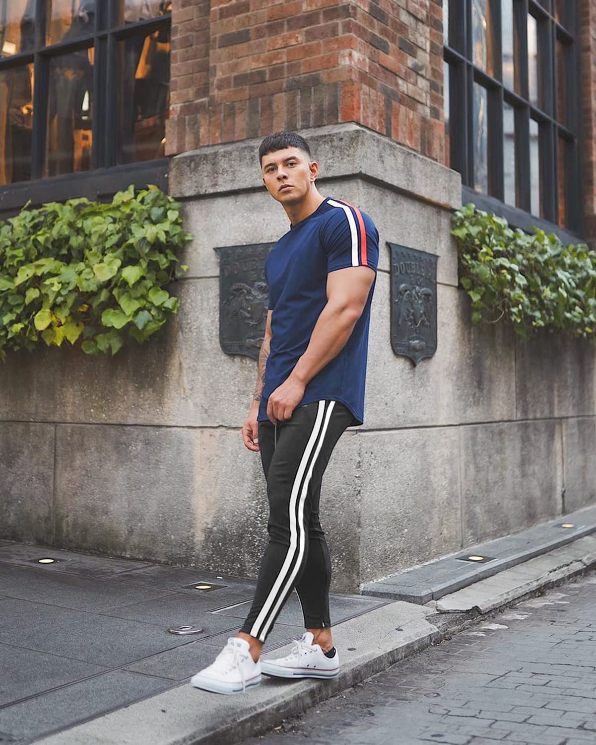 CANGHPGIN Mens Joggers with Pockets Slim Fit Black Sweatpants Tapered Leg Track Pants Athletic Workout Pants for Men.