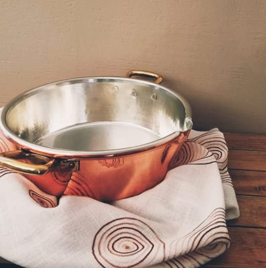 CREARTISTIC 100% Made in Italy Copper pot β Italian Risotto Copper Chef Pot - 12,6x3,7 inch, 5.8 Qt β 2 Brass Handles - Hand Hammered - Practical spout - Rice cooker β Italian Cookware - Pure Copper