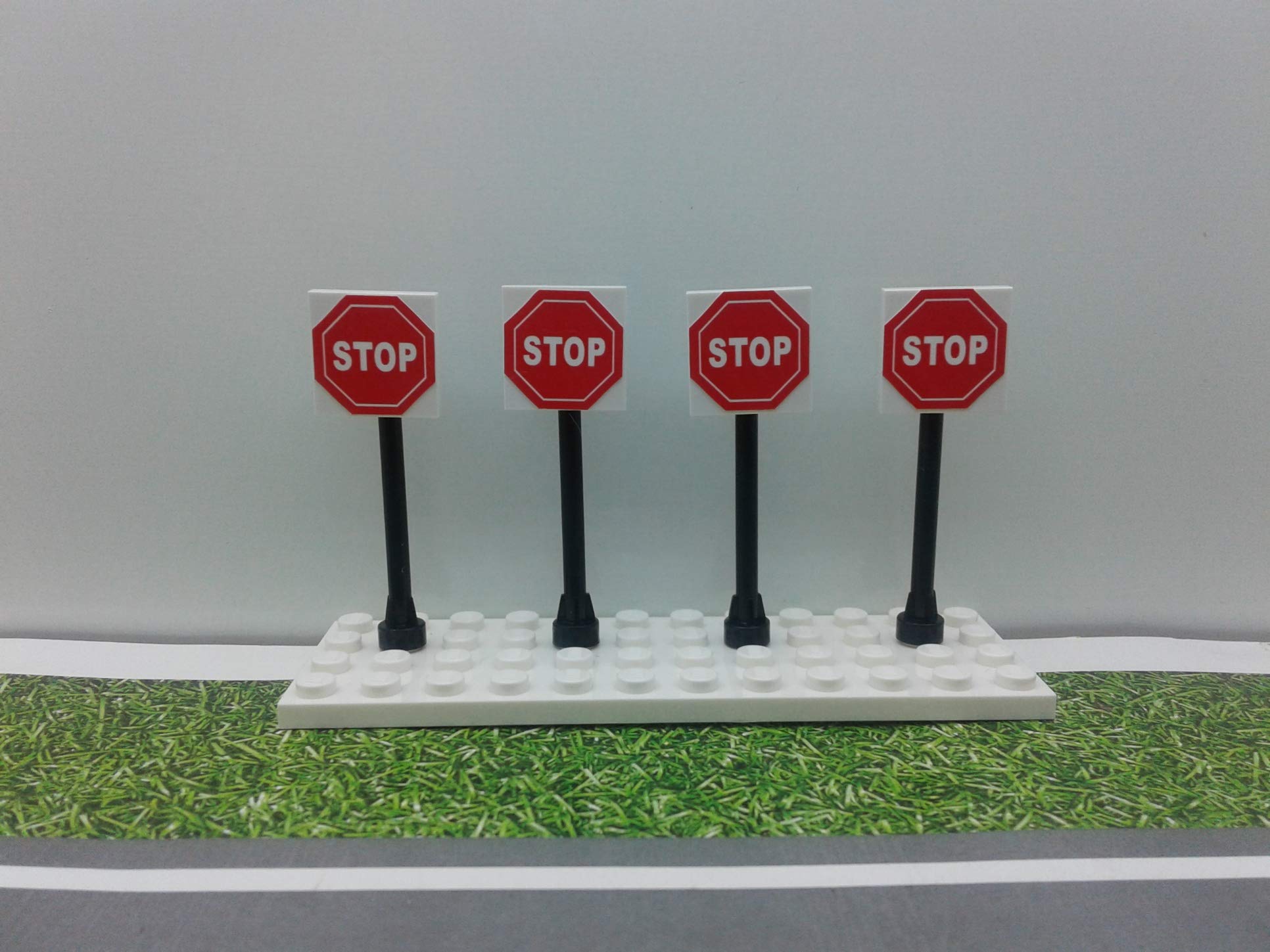 Road Signs, Traffic Lights, Post Box, Building Bricks Play Toys Miniature Traffic City Street Village 36 Piece Educational Learning Gift MOC Hobby 1:64 Scale (Stop Signs)