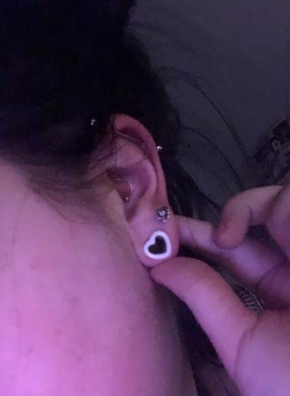Briana Williams Heart Shape Acrylic Ear Plugs Tunnel Expander Ear Gauges Clear Black White Flesh Ear Tunnels Ear Stretcher Earring Lobe Piercing