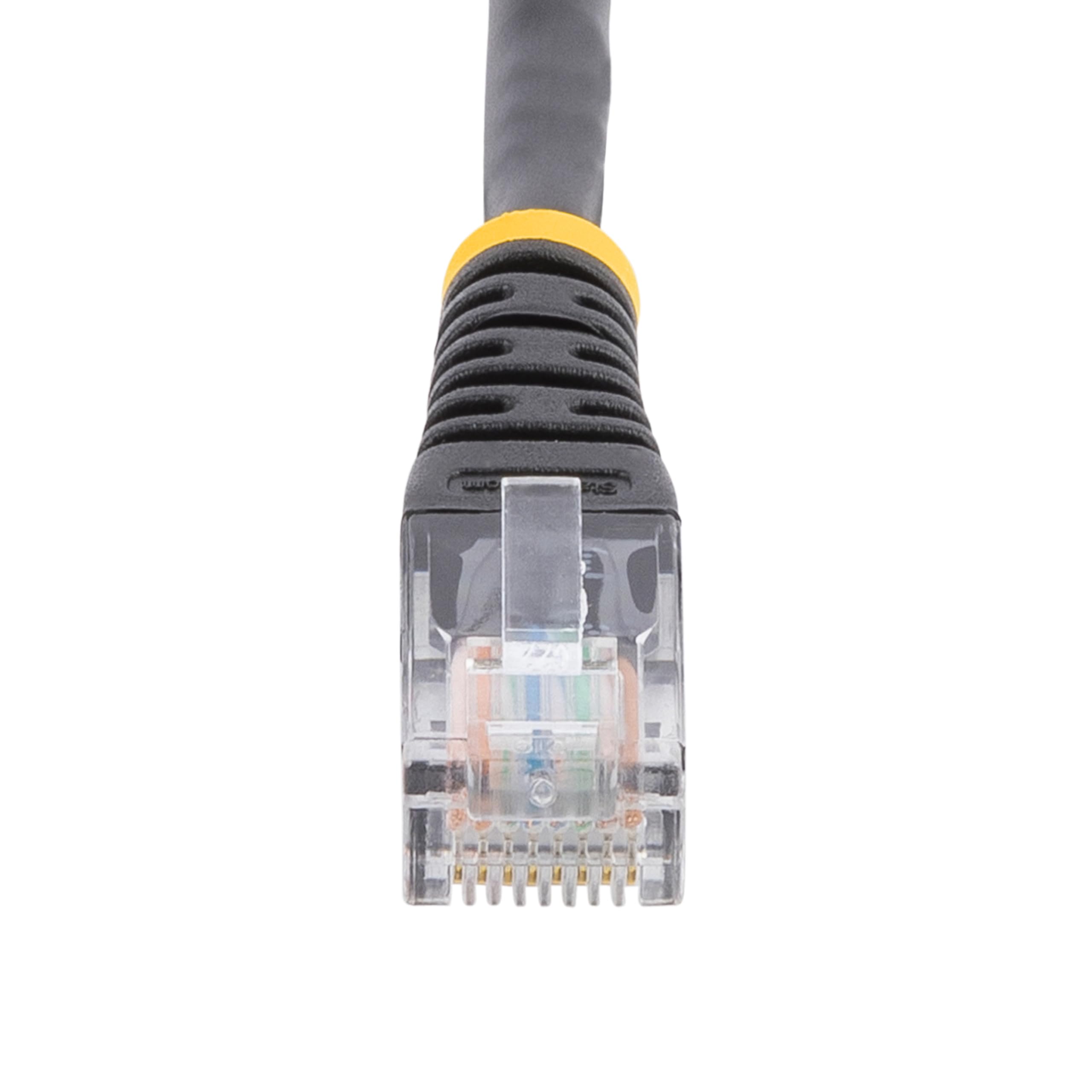 StarTech.com Cat5e Ethernet Cable - 6 ft - Black - Patch Cable - Molded Cat5e Cable - Short Network Cable - Ethernet Cord - Cat 5e Cable - 6ft (M45PATCH6BK)