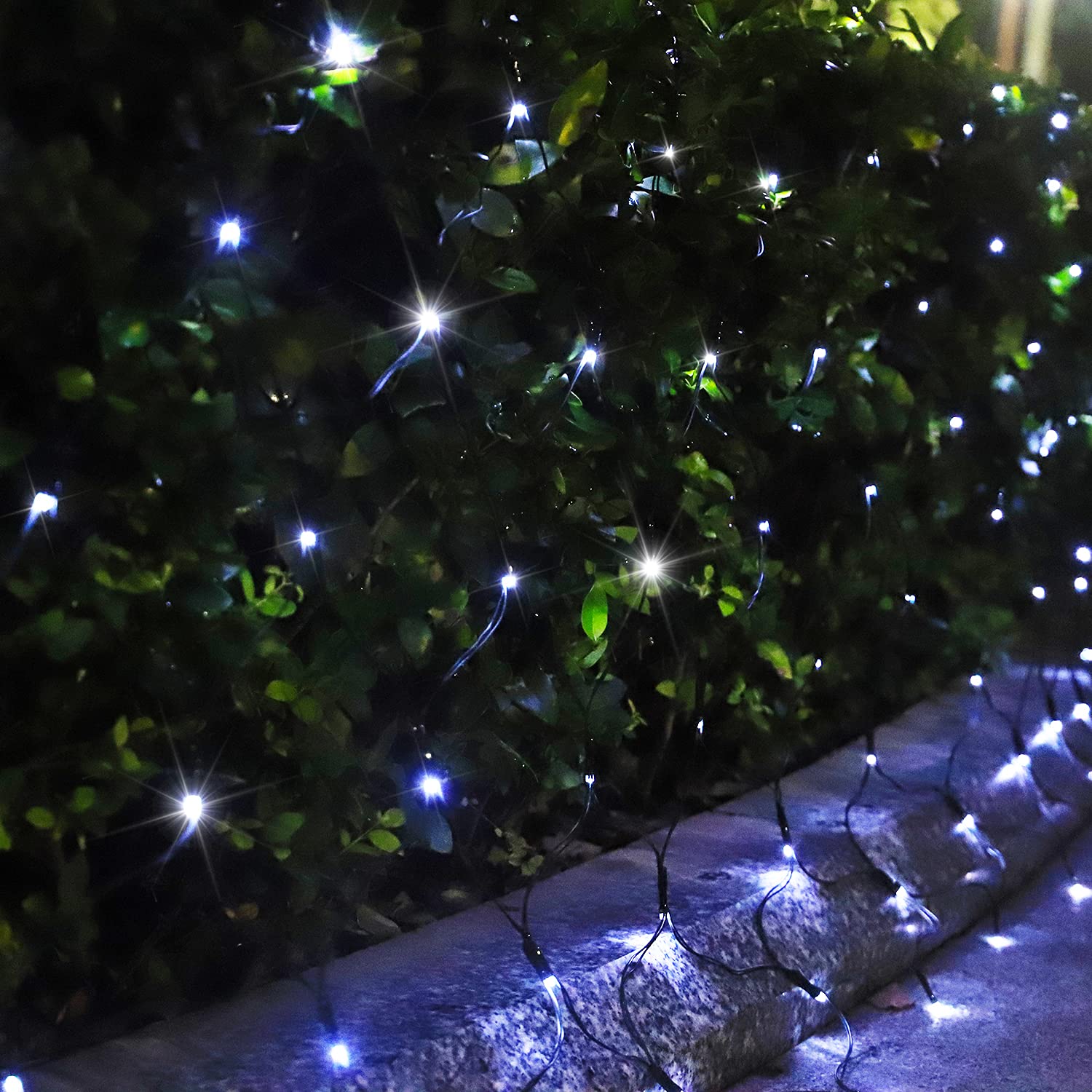Solar Net Christmas Lights Cool White, 204 LED Net Lights Outdoor Mesh Lights, Waterproof 8 Modes Solar Powered String Lights for Fence, Garden, Yard, Bushes, Trunk, Halloween Decor-9.8ft x 6.6ft