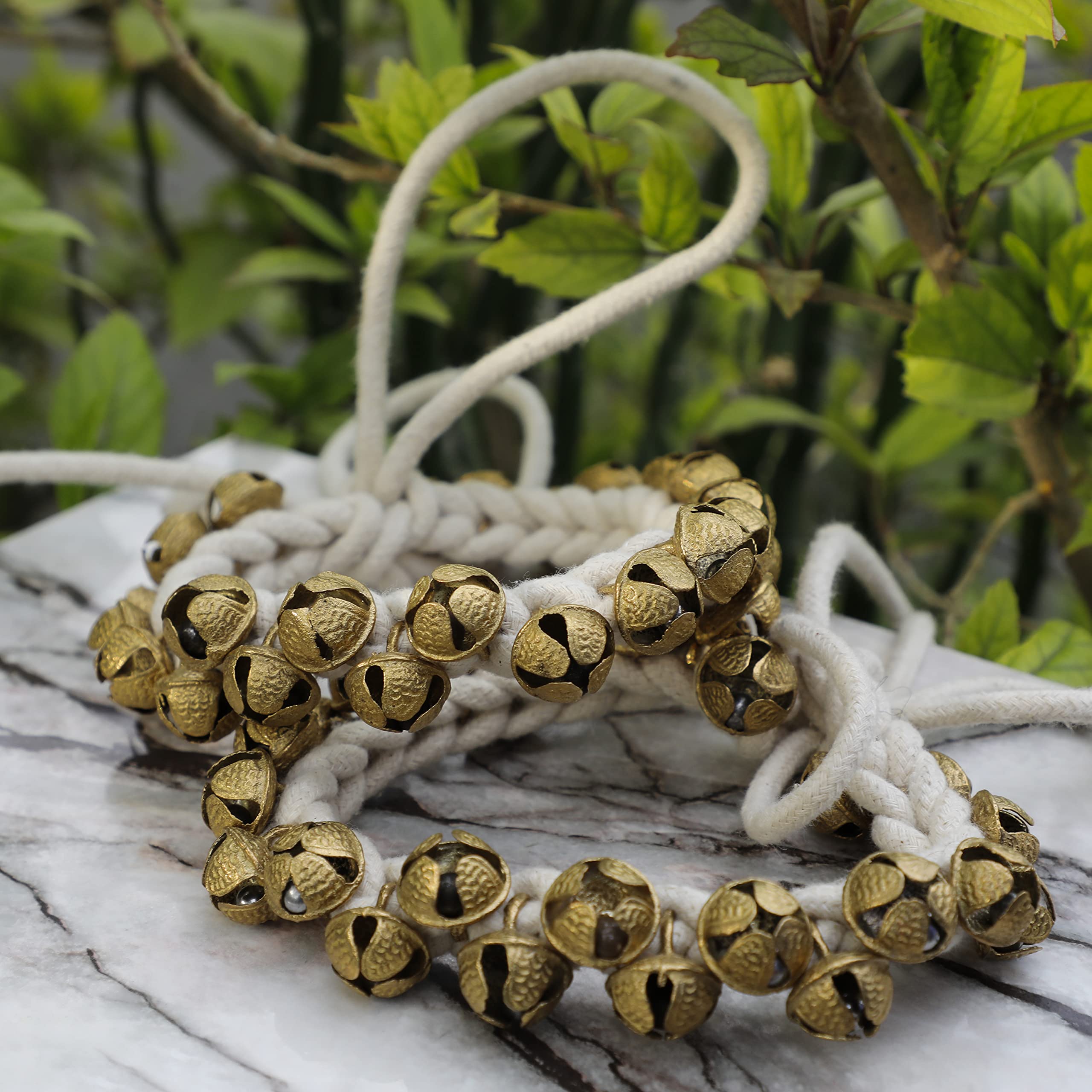 Tengru Kathak Ghungroo Pair (25+25) (16 No. Ghungroo) Big Bells Tied with Cotton Cord Indian Classical Dancers Anklet Musical Instrument (25 Bells)