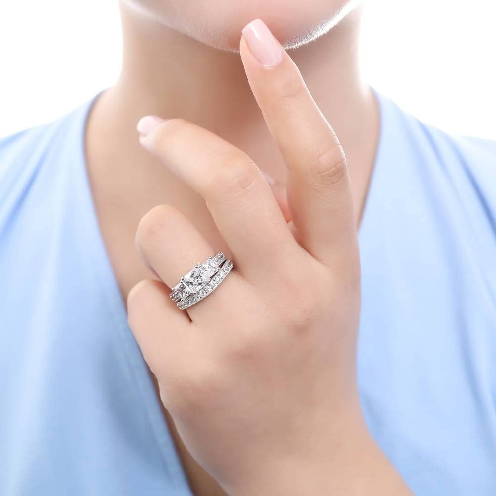 BERRICLE Sterling Silver 3-Stone Wedding Engagement Rings Princess Cut Cubic Zirconia CZ Ring Set for Women, Rhodium Plated Size 7.5
