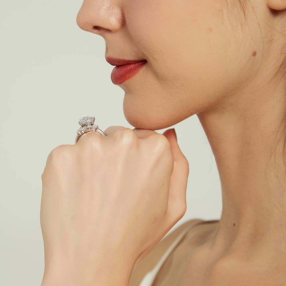 BERRICLE Sterling Silver 5-Stone Wedding Engagement Rings Cubic Zirconia CZ Solitaire Ring Set for Women, Rhodium Plated Size 5.5