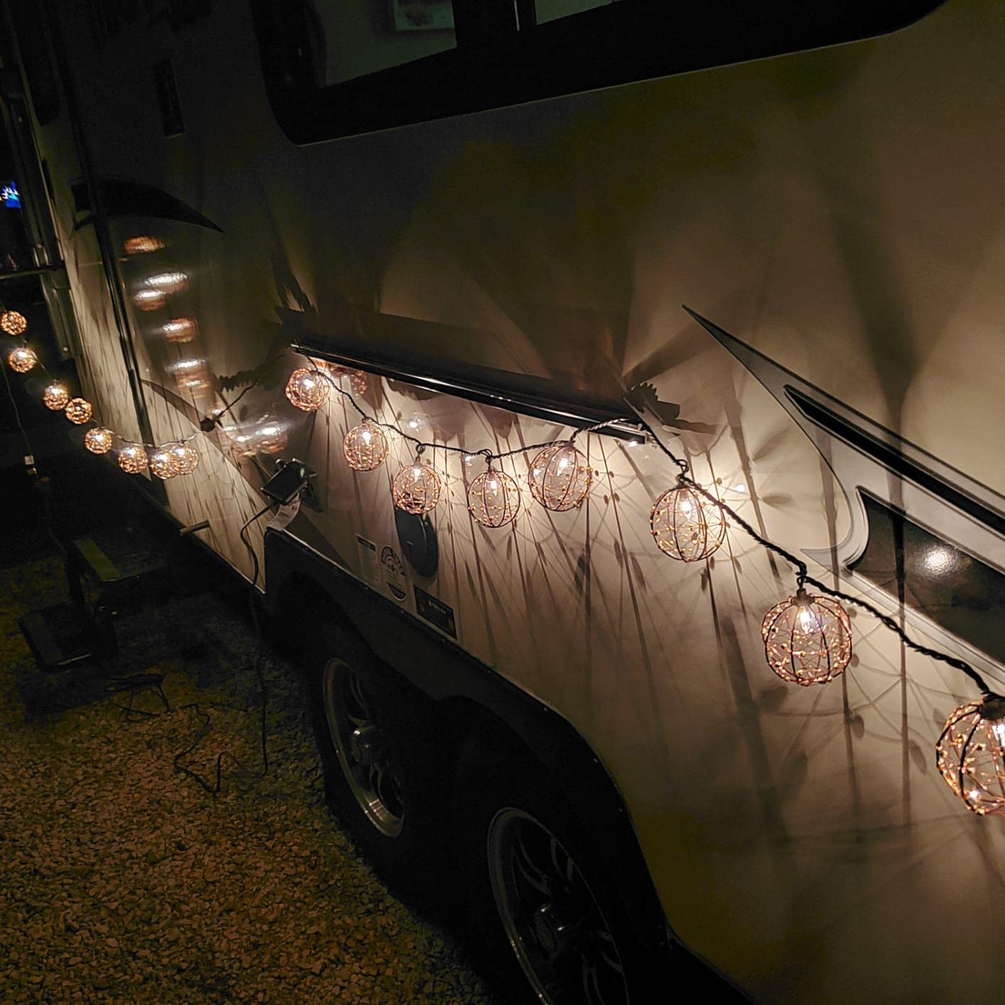 Solar Rattan Ball String Lights Outdoor Waterproof 8.5ft Led Decorative Light with Beaded Copper, Rattan Ball Outside Lighting for Christmas, Patio,Party, Backyard, Porch, Garden, Balcony, Warm White