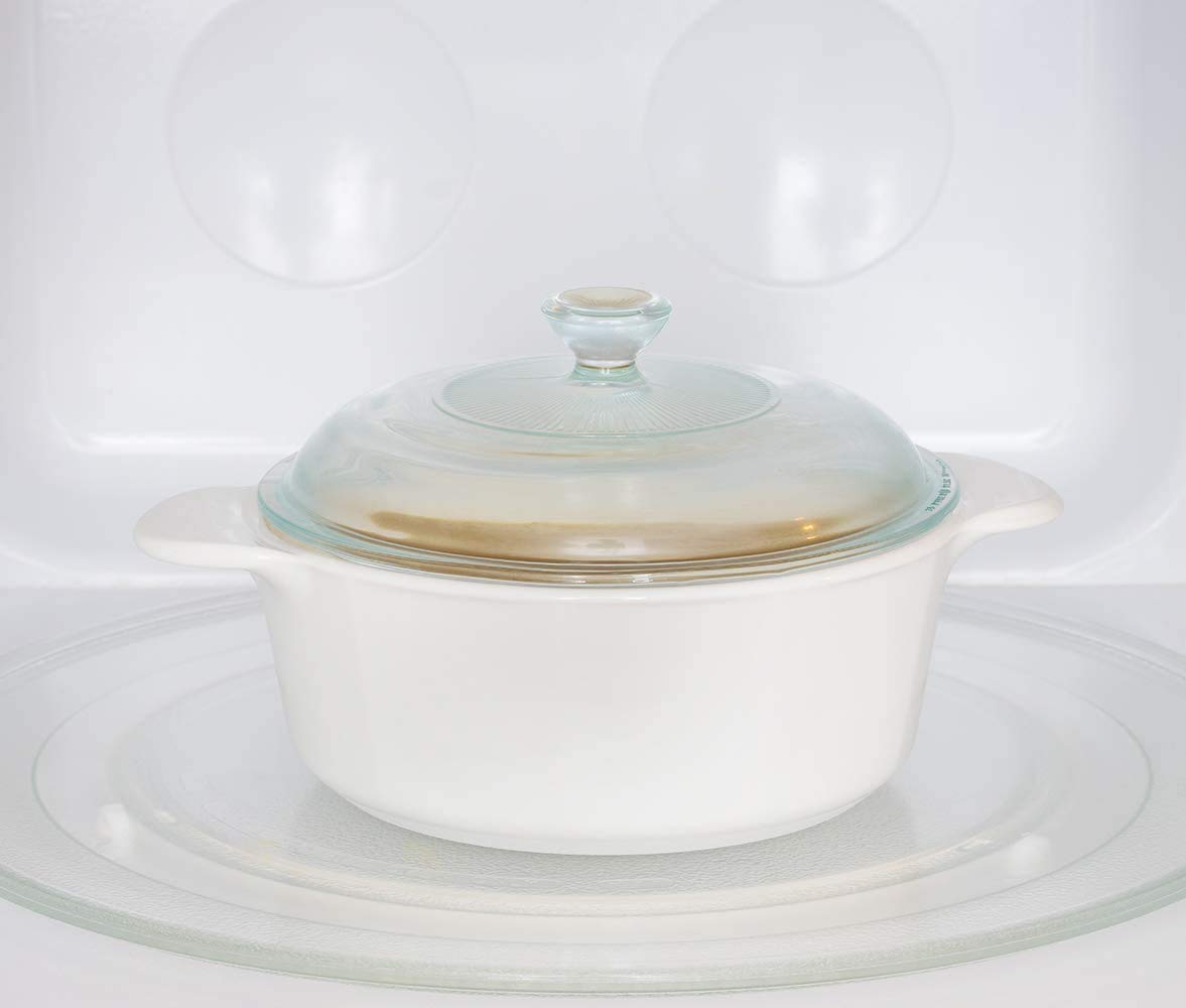 CorningWare Glass-Ceramic Pyroceram Round Classic Casserole, 2.4 Quart / 2.25 Liter Cooking Pot with Handles & Glass Cover - White (Medium)