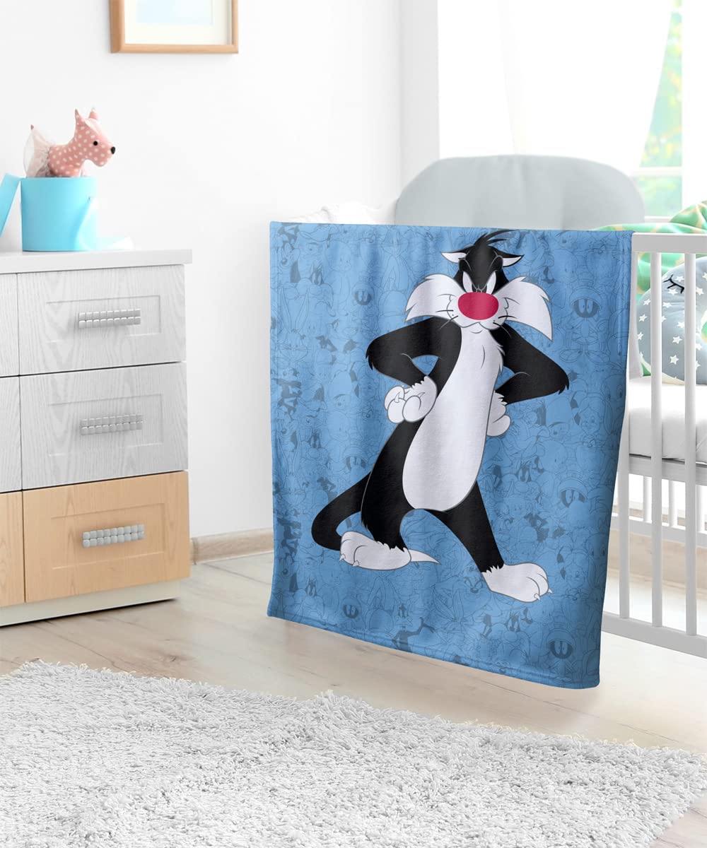 LOGOVISION Looney Tunes Lightweight Baby Blanket, 30"X40", Sylvester Character Unisex for Infants Girls & Boys