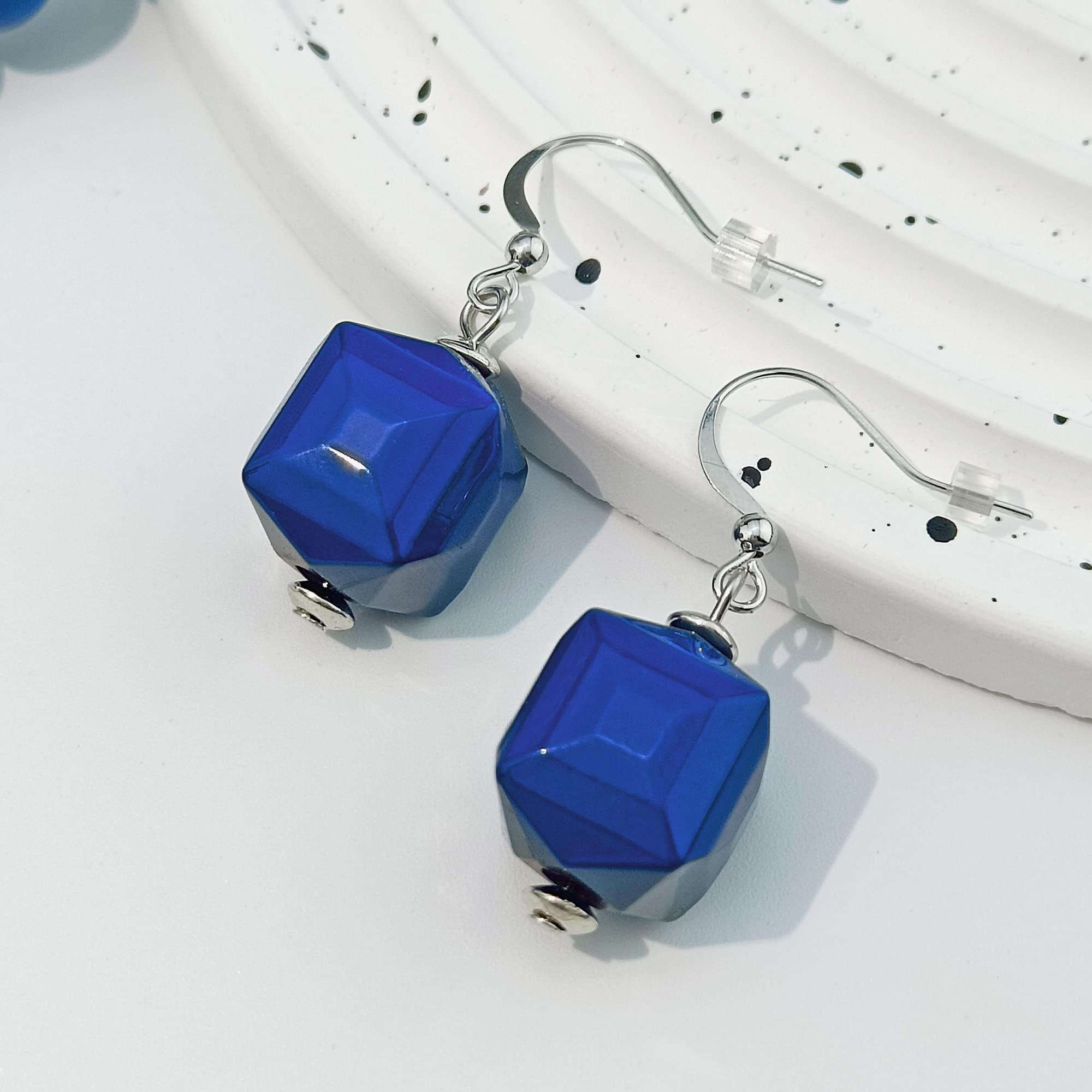 Coiris Chunky Red Acrylic Beads Strand Necklaces Set,Statement Geometric Beads Necklace Earrings,Acrylic African Beaded Necklace for Accessory Jewelry(ST0009-Royal Blue)