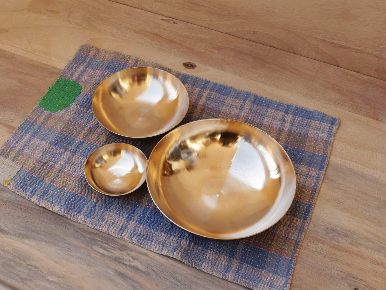 De Kulture Ayurveda Pure Kansa Bronze Nested Bowls Set of 3 for Biryani, Ramen, Noodle, Macaroni, Spaghetti and Pasta, Ideal for Serving & Dining Table Decoration