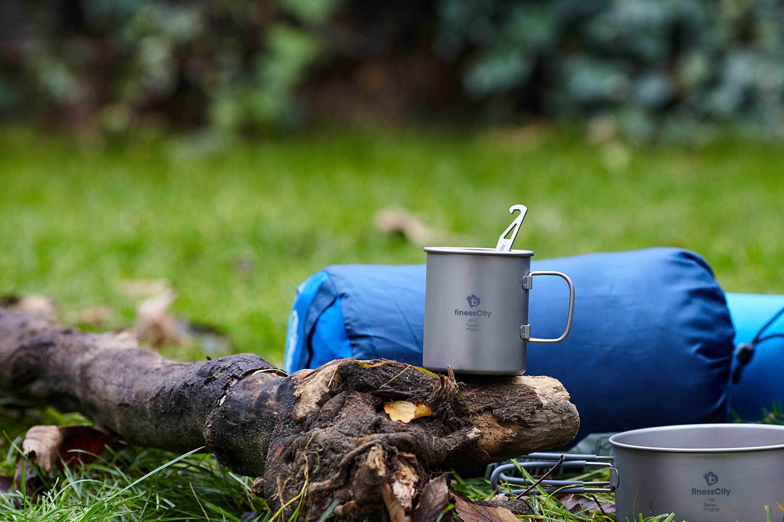 Camp Mug (450ml/ 600ml) With & Without Lid, Strong Lightweight Camping Mug/Pot with Measurement Marks, Folding Titanium Cup for Backpacking/ Hiking/ Camping in Cloth Case (Mug Without Lid, 450ml)