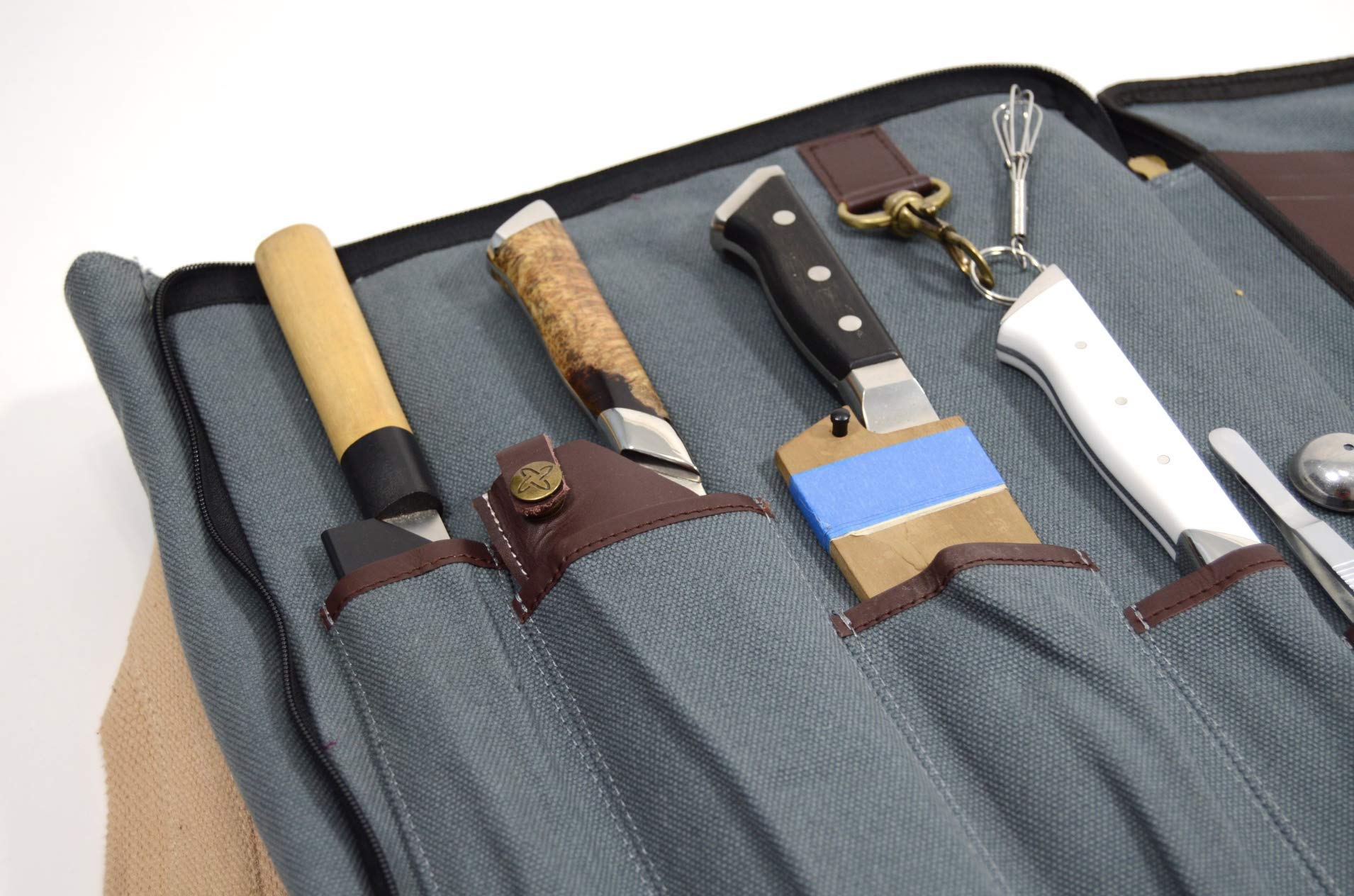 Chef Pack Knife Carrier Backpack With Shoulder Straps – Professional Canvas Travel Case With Organizer Slots For Knives Pens Pencils & Spoon