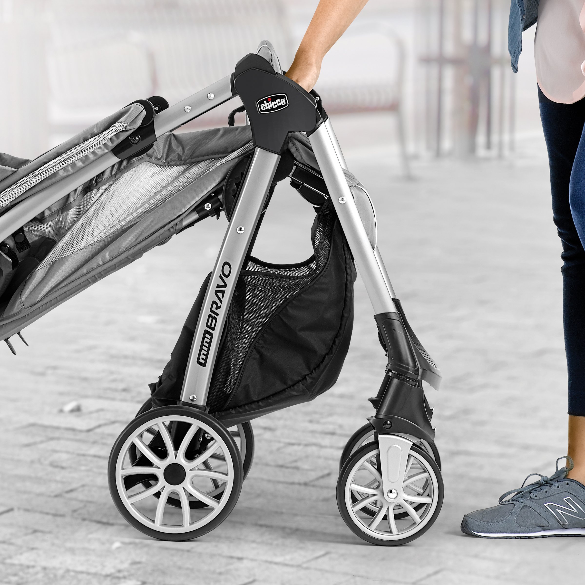 Chicco Mini Bravo Lightweight Stroller - Chili, Red