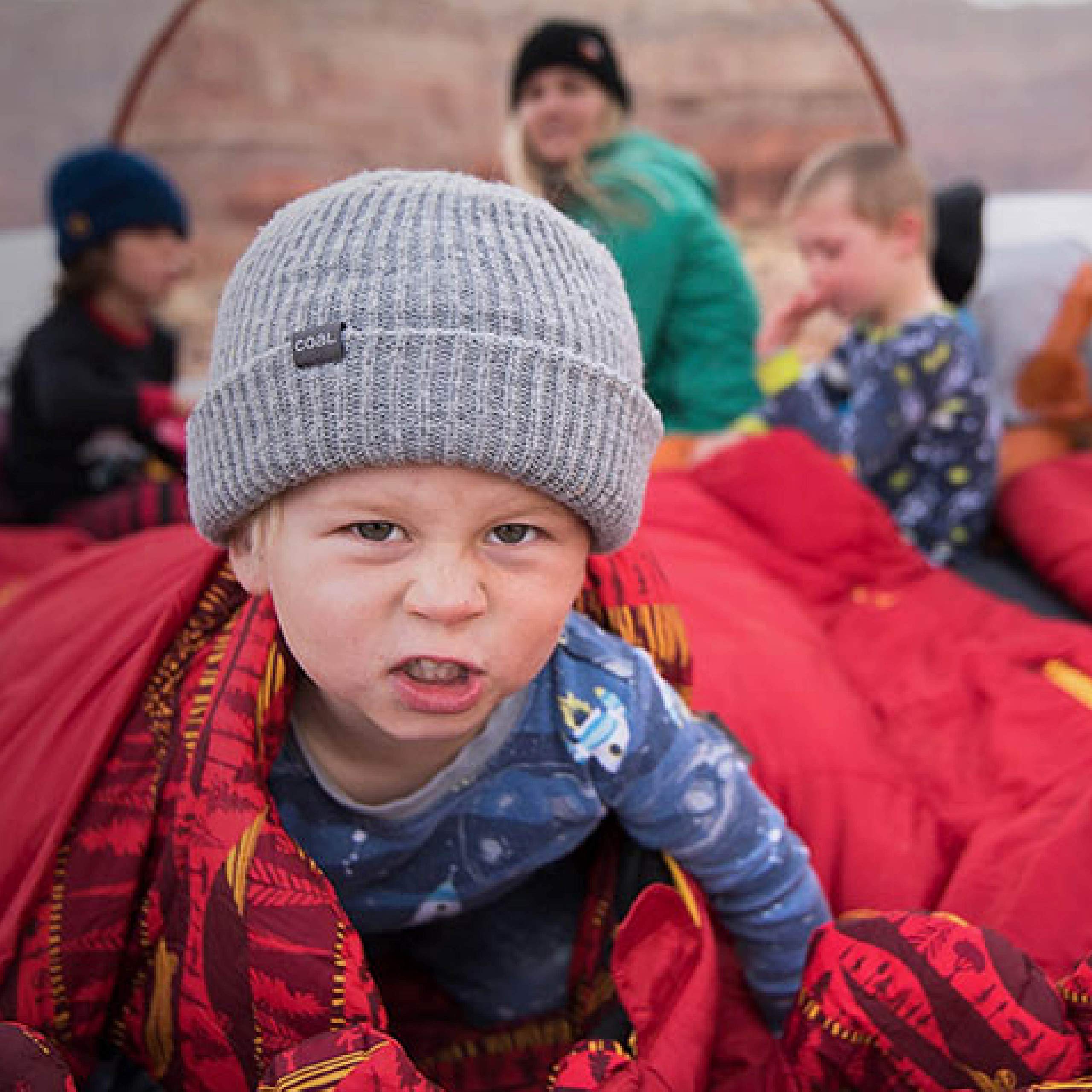 Big Agnes Duster 15 Kids' Synthetic Mummy Sleeping Bag, Red, Regular Length, Right Zipper