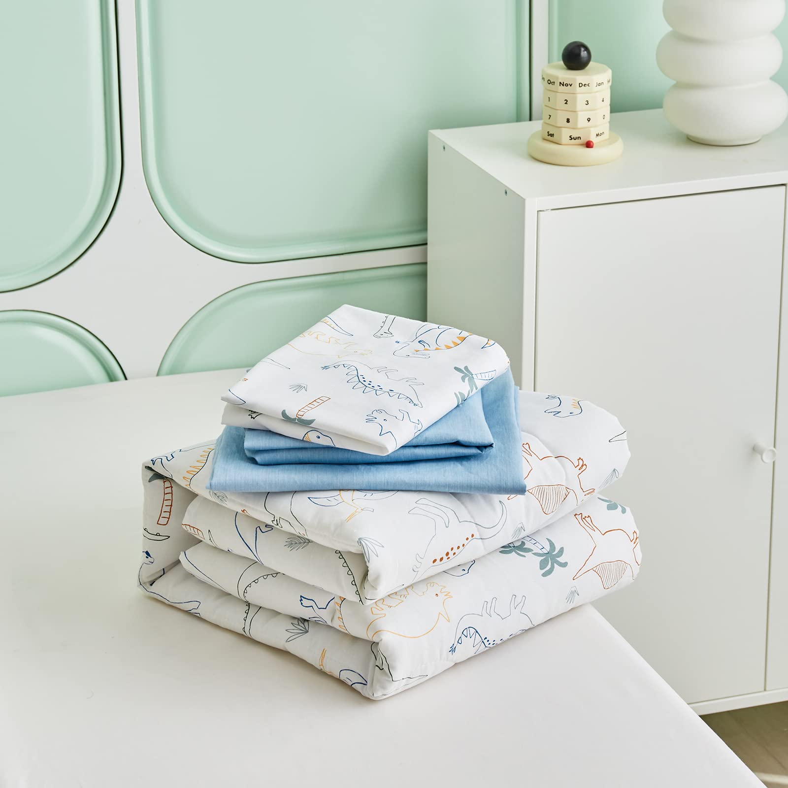 Cotton 4 Pieces White Dinosaurs Toddler Bedding Set Includes Adorable Quilted Comforter,White Fitted Sheet, Top Sheet, and Pillow Case