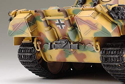 TAMIYA Models Pz.Kpfw Panther Ausf. D Military Vehicle Building Kit (Sd.Kfz.171)