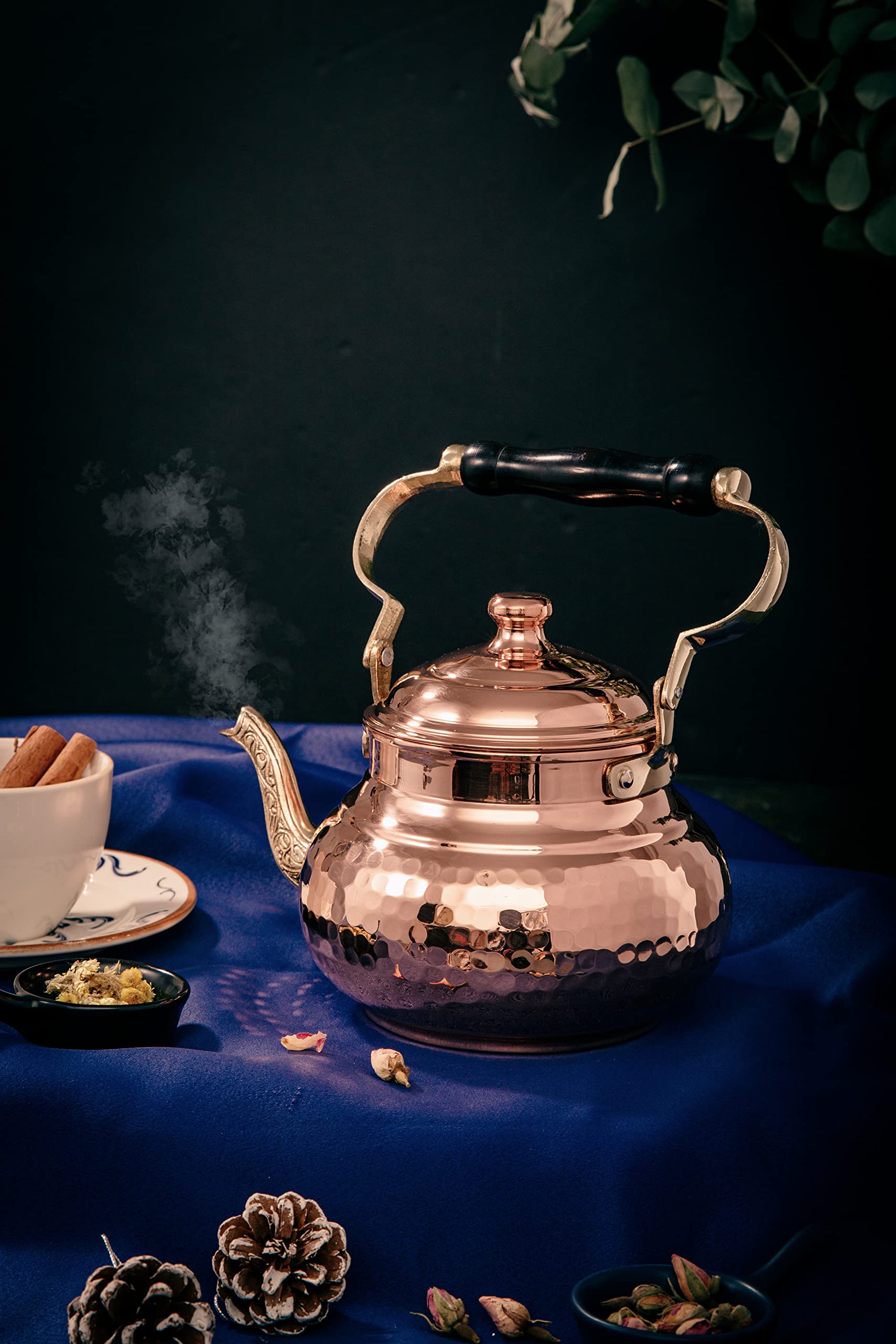 DEMMEX 1mm Thick Hammered Copper Tea Pot Kettle Stovetop Teapot, 1.6-Quart