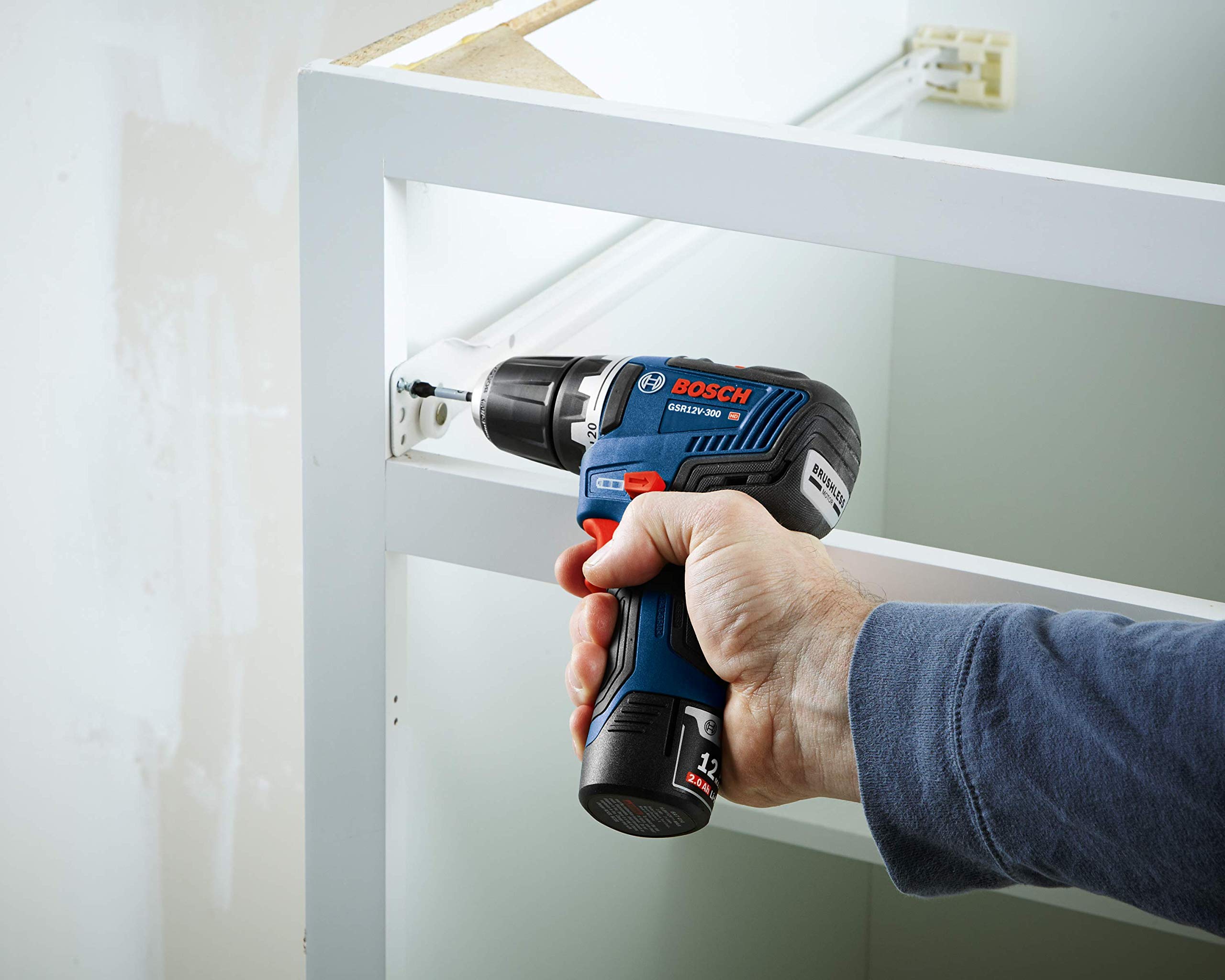 Bosch GSR12V-300B22 12V Max EC Brushless 3/8 In. Drill/Driver Kit (Renewed)