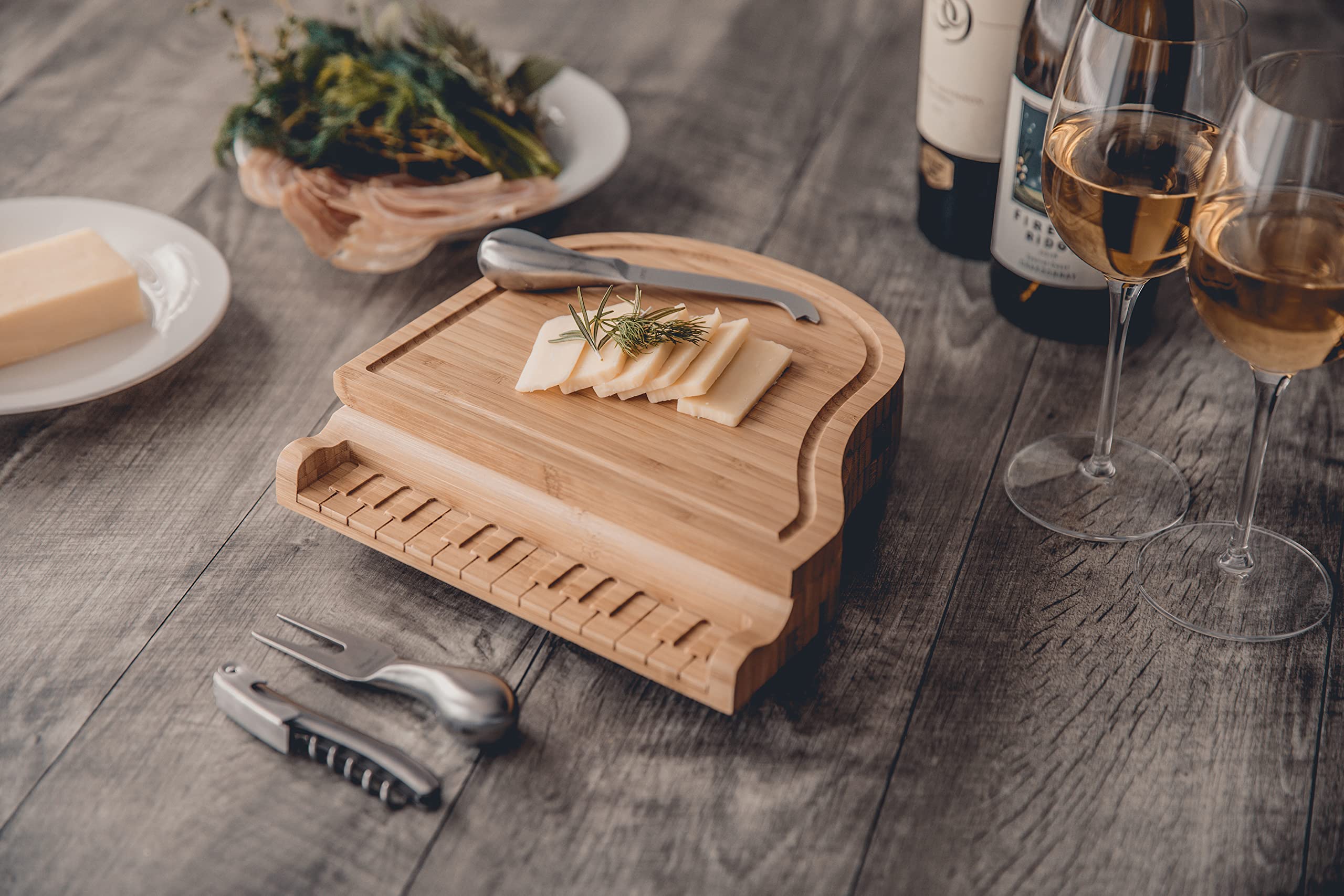 TOSCANA - a Picnic Time brand Piano Cheese Board & Knife Set, Novelty Charcuterie Board with Cheese Knife Set, Cheese Boards Charcuterie Boards, (Bamboo)