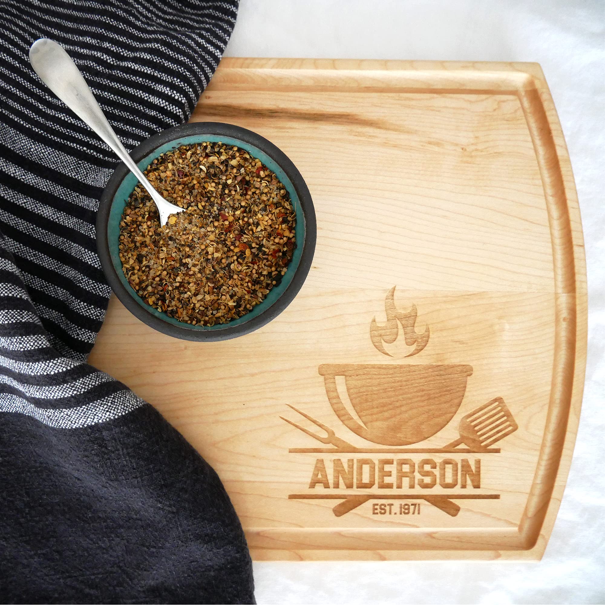 Engraved Cutting Boards Personalized Wooden Gift for Kitchen - Unique Custom Designs & Different Sizes - Personalized Engraved Wood Custom Cutting Boards for Weddings, Anniversaries & Housewarmings