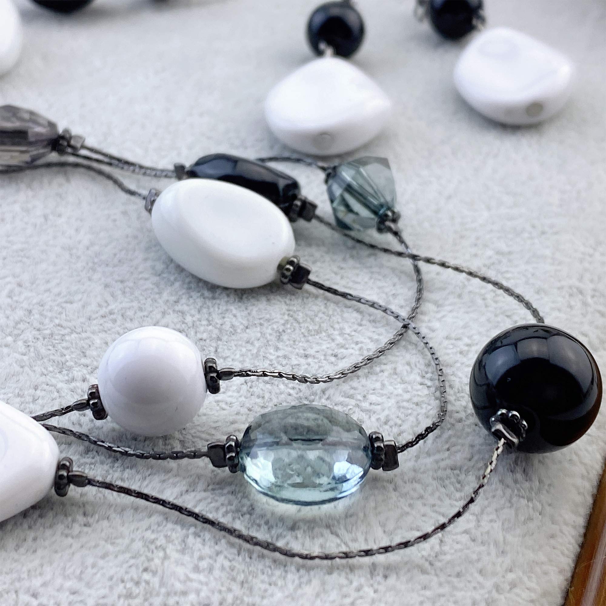 COIRIS 3 Layers Illusion Wire Long Statement Necklace Earrings Set For Women Black White Beaded (N0008-black+white)
