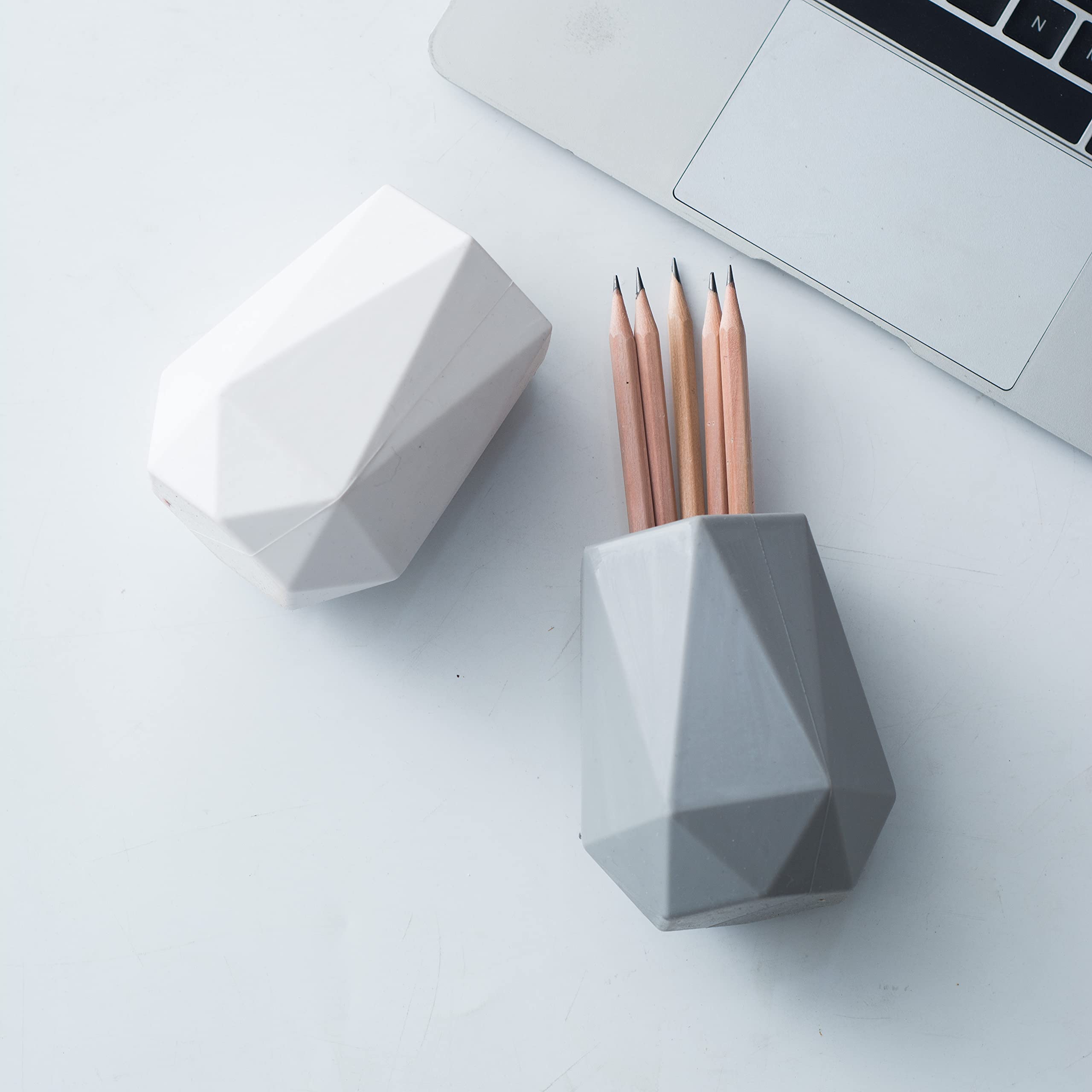 YOSCO Silicone Desk Pen Holder Stand Diamond Facet Pencil Cup Pot Desk Organizer Makeup Brush Holder (2 Pack-White)