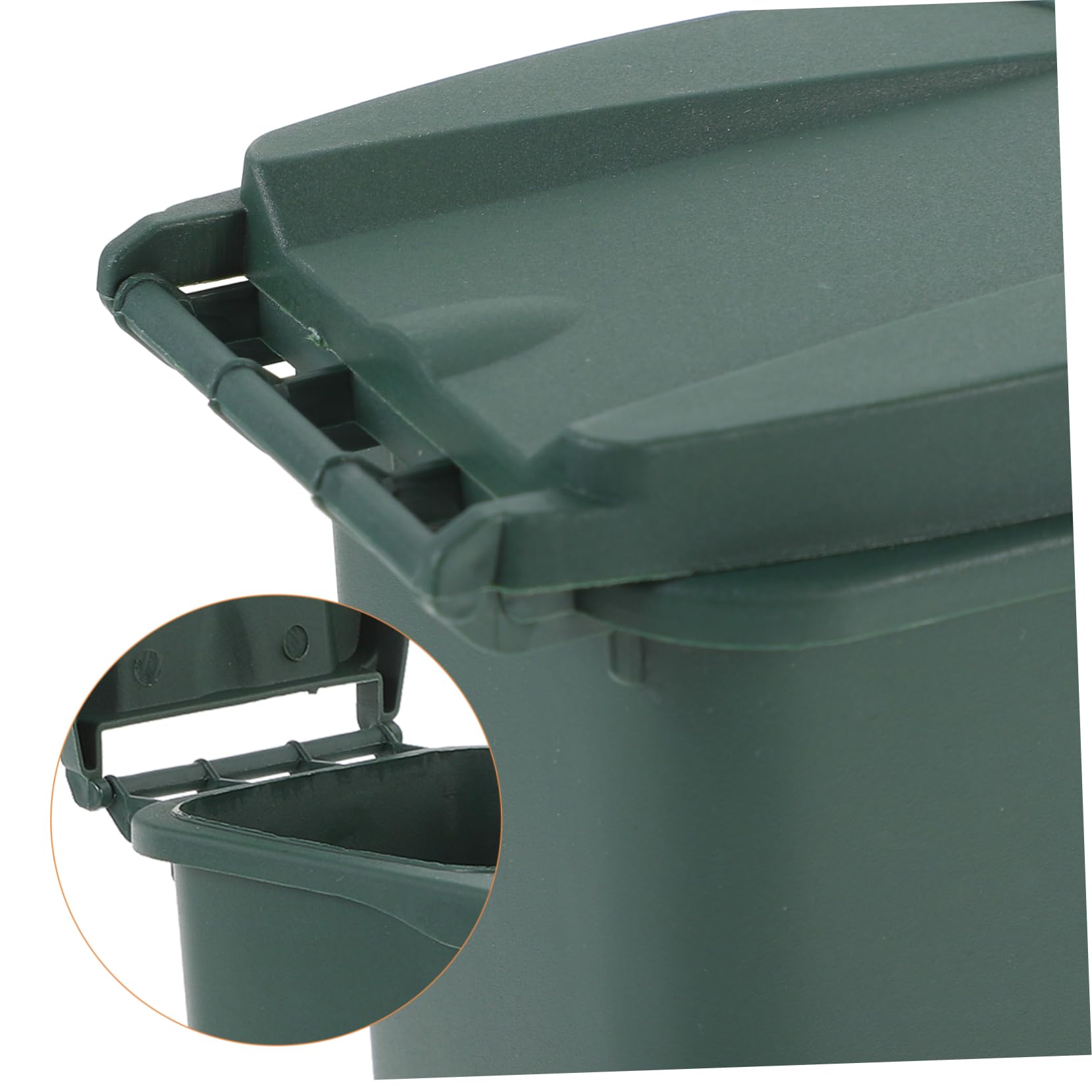 FUNOMOCYA Trash Can Pen Holder Toys Storage Shelf Trash Can with Lid Garbage Can Storage Shelves Miniature Trash Bin Mini Trash Can for Desk Tiny Trash Can Storage Bin Desktop Plastic Office