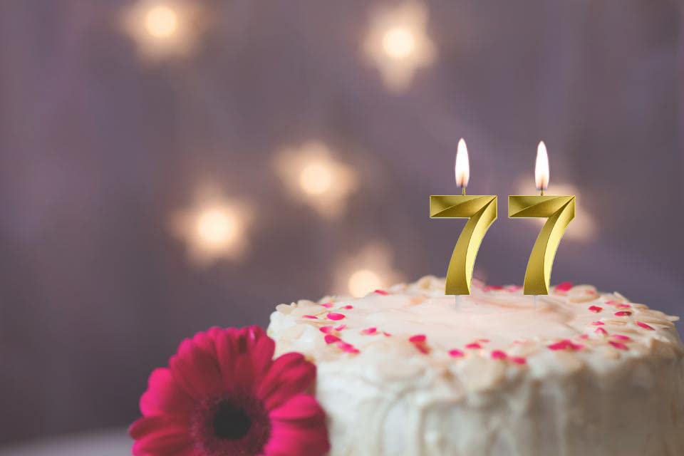 Gold 77th Birthday Candles,Gold Number 77 Cake Topper for Birthday Decorations Party Decoration