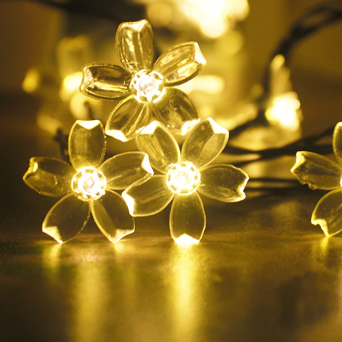 Mankinlu Solar Flower String Lights Outdoor Waterproof 39 FT 100 LED Solar String Lights Solar Cherry Blossom String Lights Solar Garden Twinkle Lights for Home Yard Garden Pergola Decor Warm White