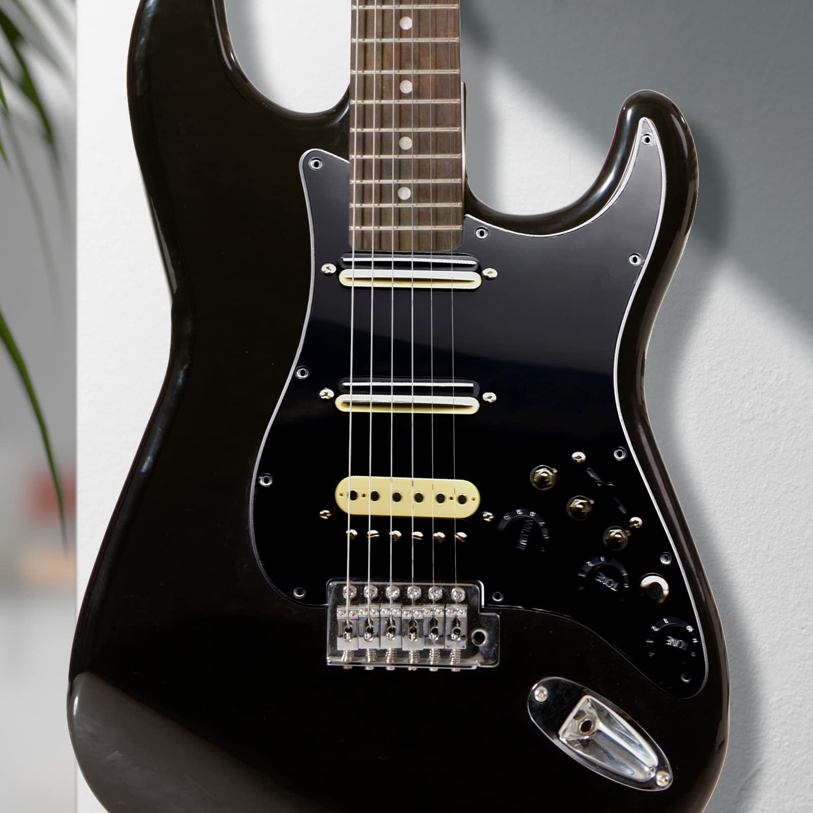 Colaxi Guitar Pickup Replacement Sturdy Easy Installation Loaded Prewired Pickup Pickguard Practical White Durable for Electric Guitar Parts, Black with Switch