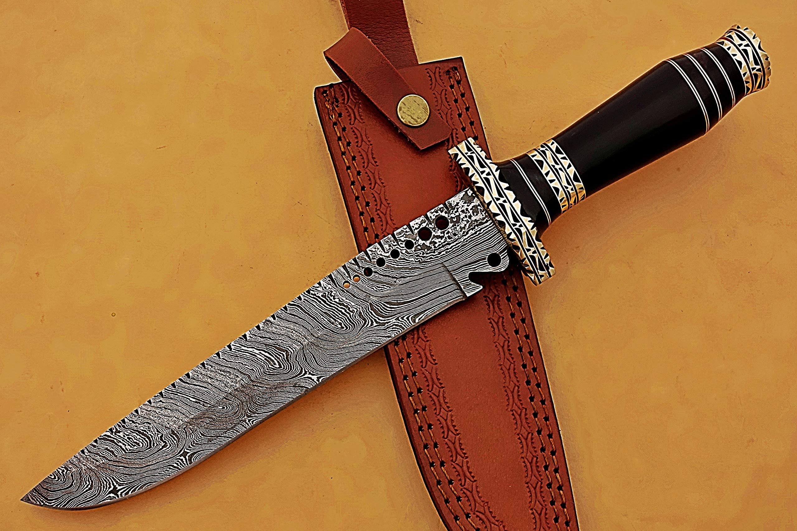 Custom Handmade Damascus Steel Hunting Knife / Bowie Knife SS-17366 ( horn ) (black)