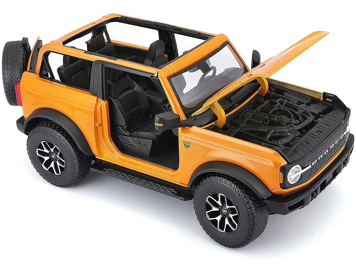 Maisto Diecast Cars 2021 Ford Bronco Badlands Orange Metallic Special Edition 118 Diecast Model Car by Maisto 31457
