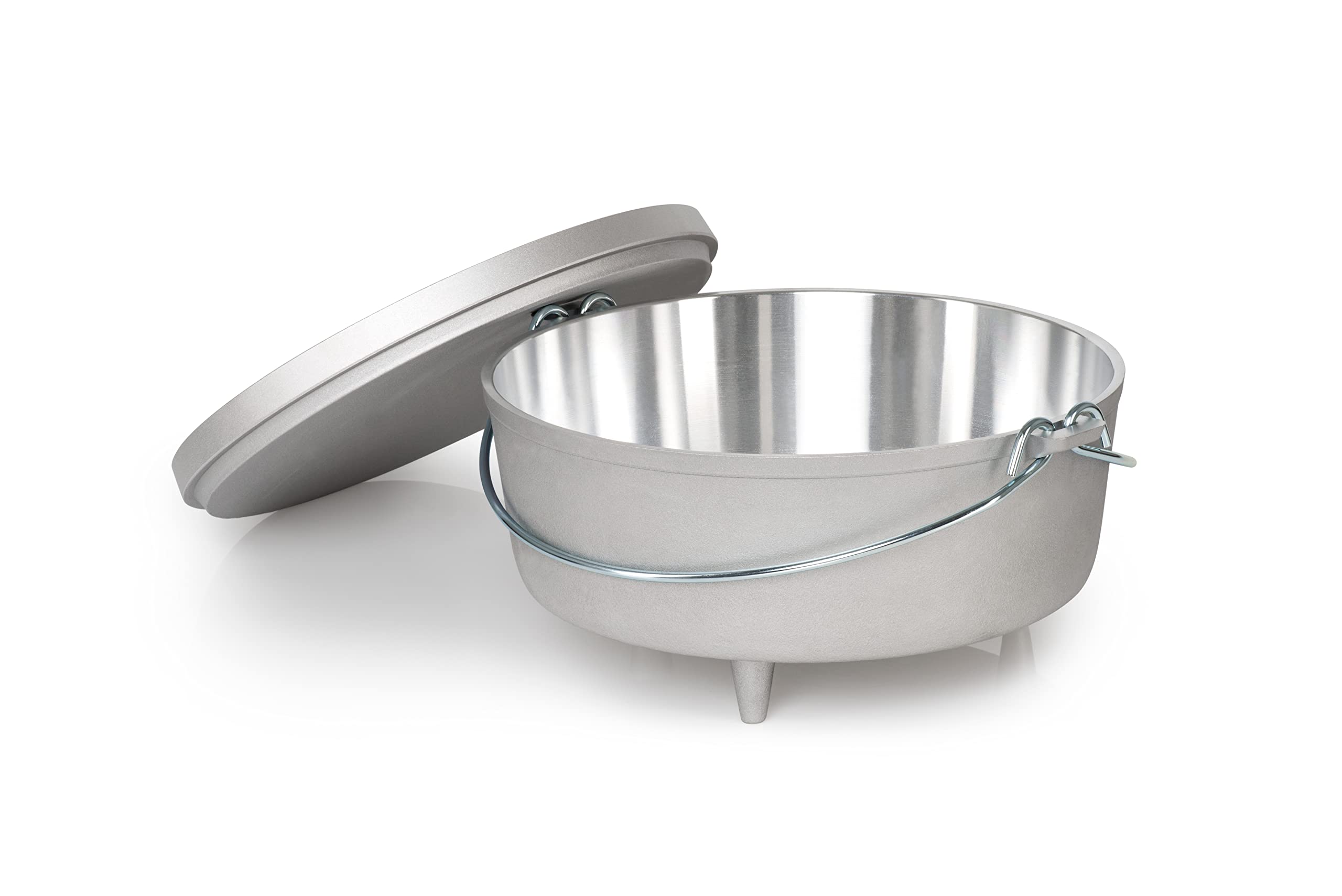 GSI Outdoors Aluminum 12' Dutch Oven | Dutch Oven with Fixed Legs for Camping, Cabin and Home Kitchen