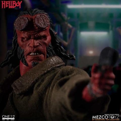Mezco Hellboy One:12 Action Figure Hellboy 2019