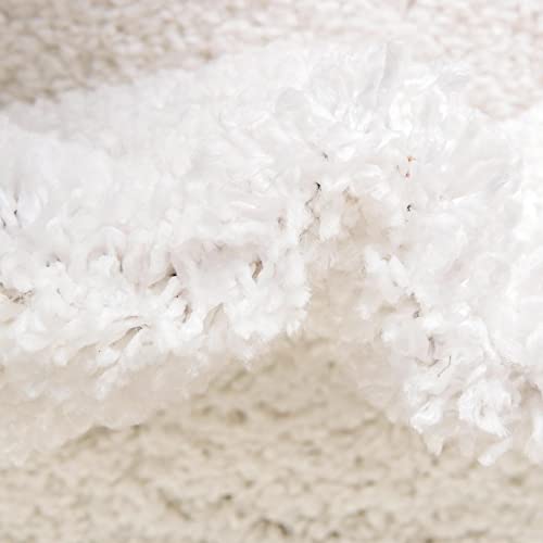Rugs.com Zermatt Shag Collection Rug β 2' 2 x 3' White Shag Rug Perfect for Entryways, Kitchens, Breakfast Nooks, Accent Pieces