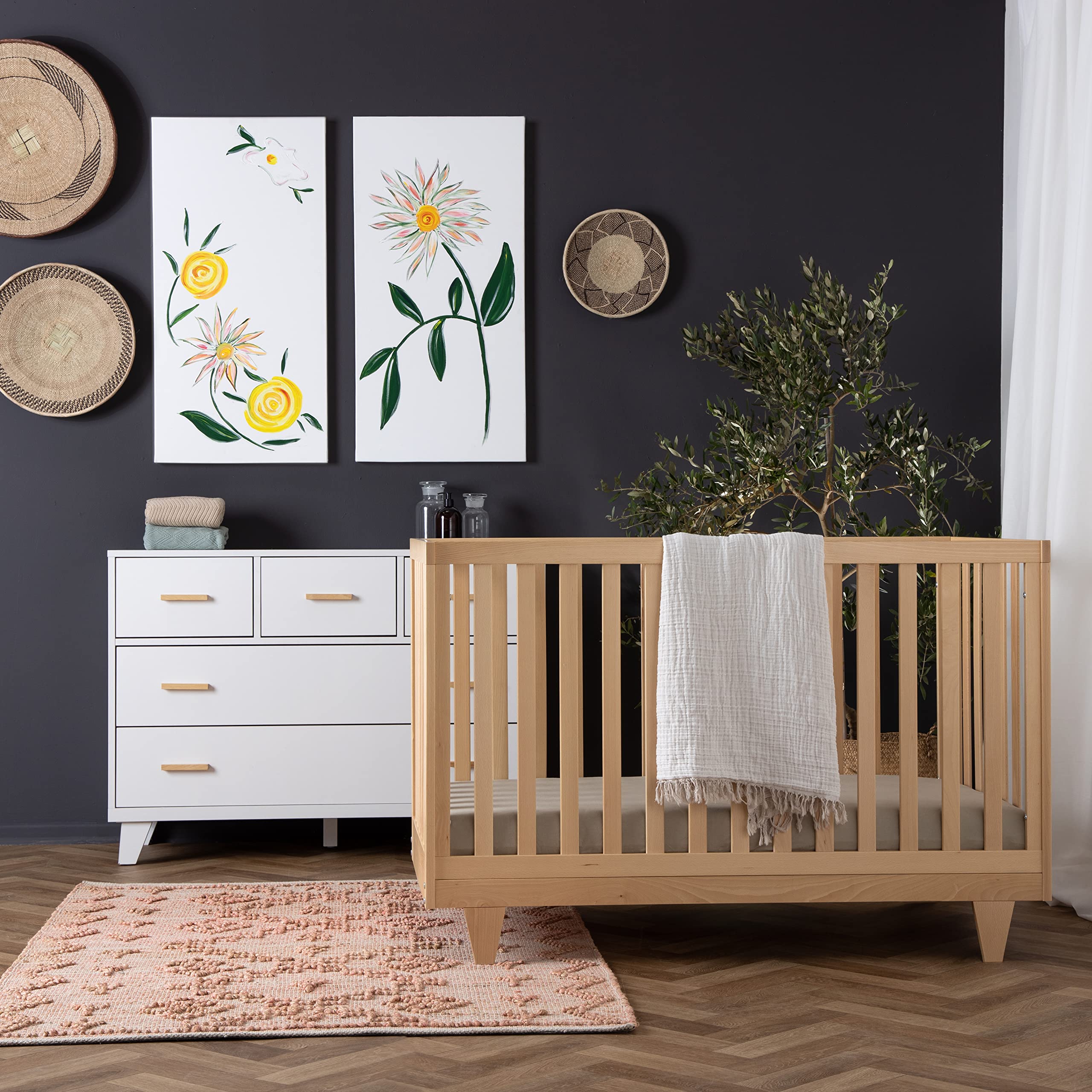 dadada Baby’s 3-in-1 Cambridge Convertible Crib with Toddler Bed Rail - Newborn Essentials Baby Bed Fits Standard Crib Mattress - Adjustable Bed Base (Natural)