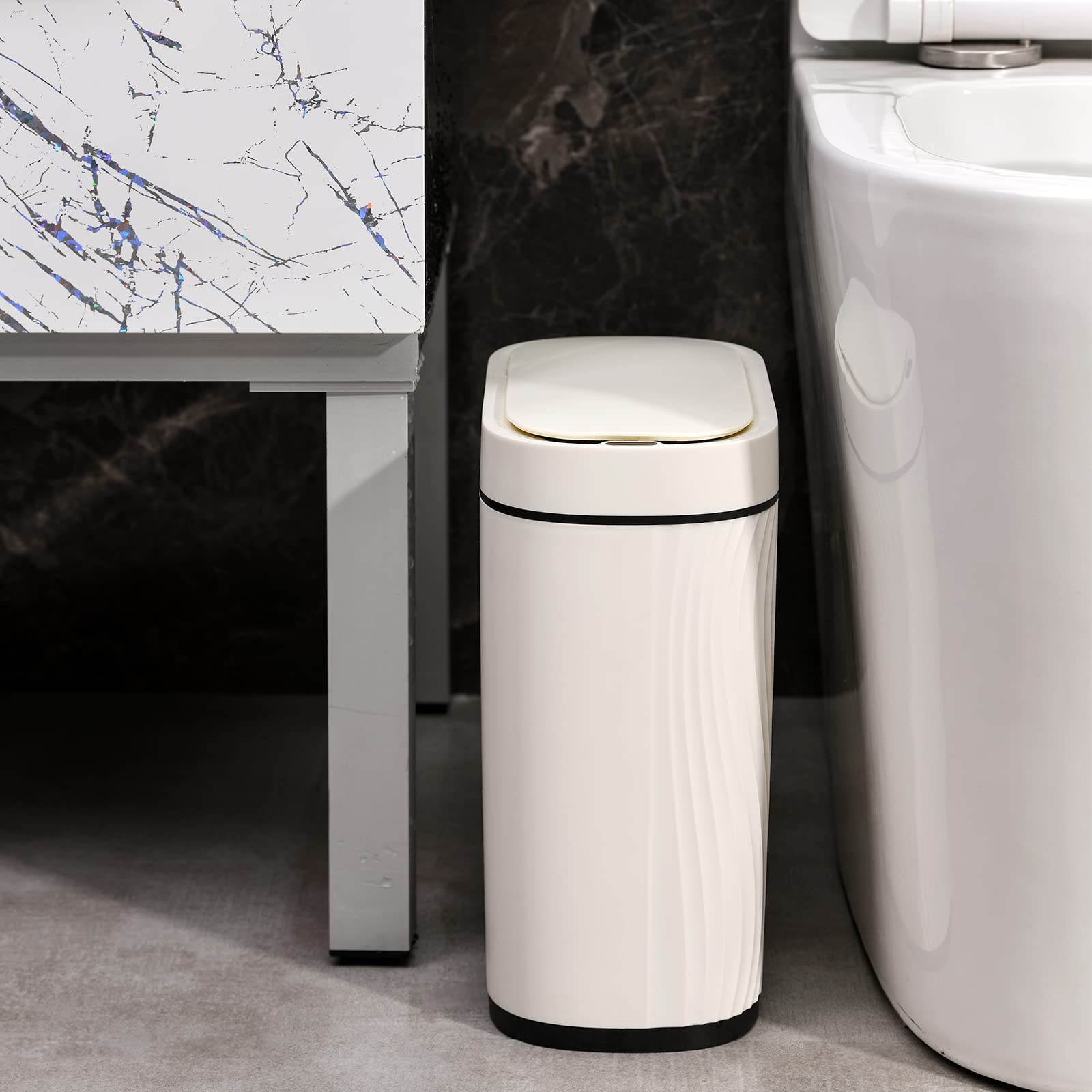 Huaqinglian 2.6gallon Small Automatic Trash can Plastic,touchless Smart Garbage can,Motion Sensor Trash can with lid for Bathroom,Kitchen,Bedroom,Office