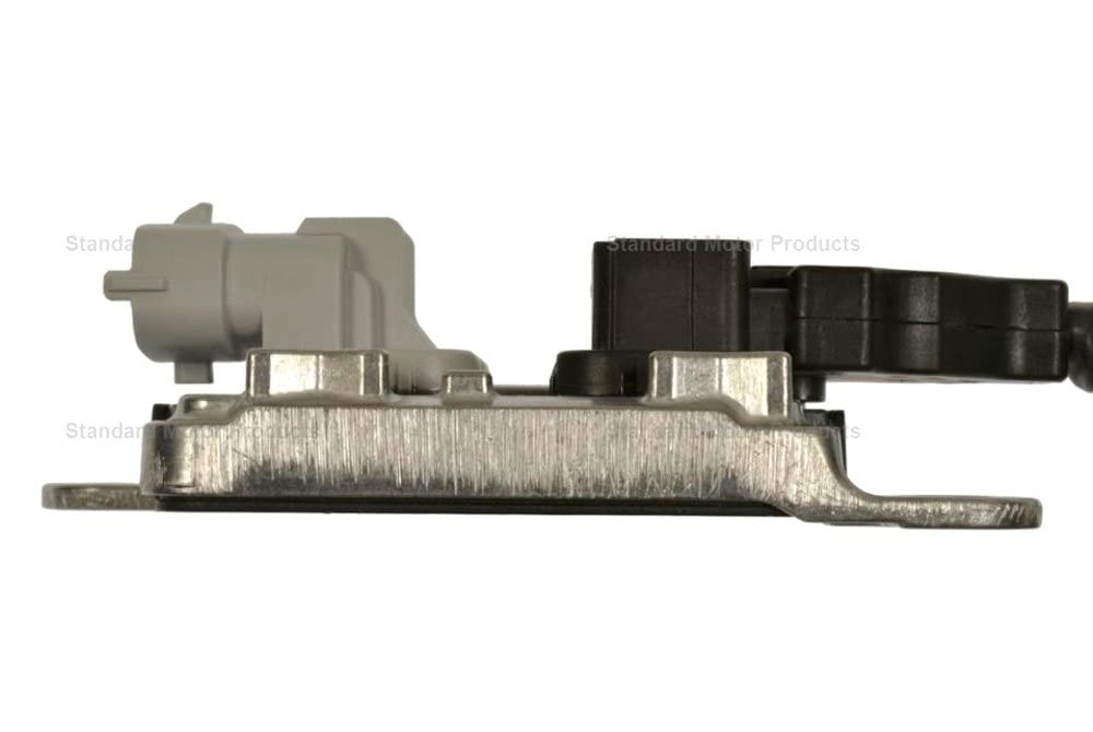 Standard Motor Products NOX012 Nitrogen Oxide (NOx) Sensor For 14-17 2500 3500
