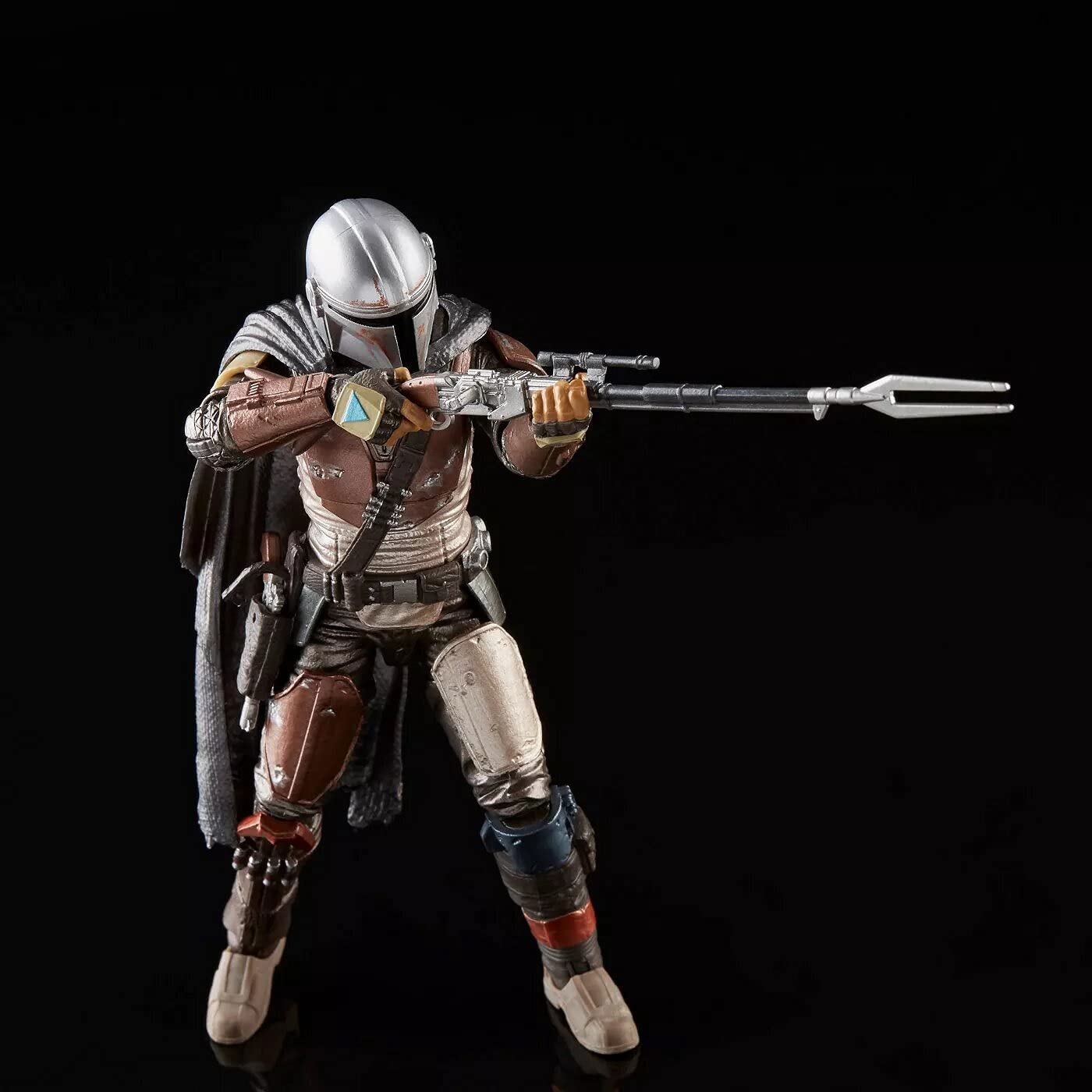 Star Wars The Black Series 6" Carbonized The Mandalorian (Target Exclusive).