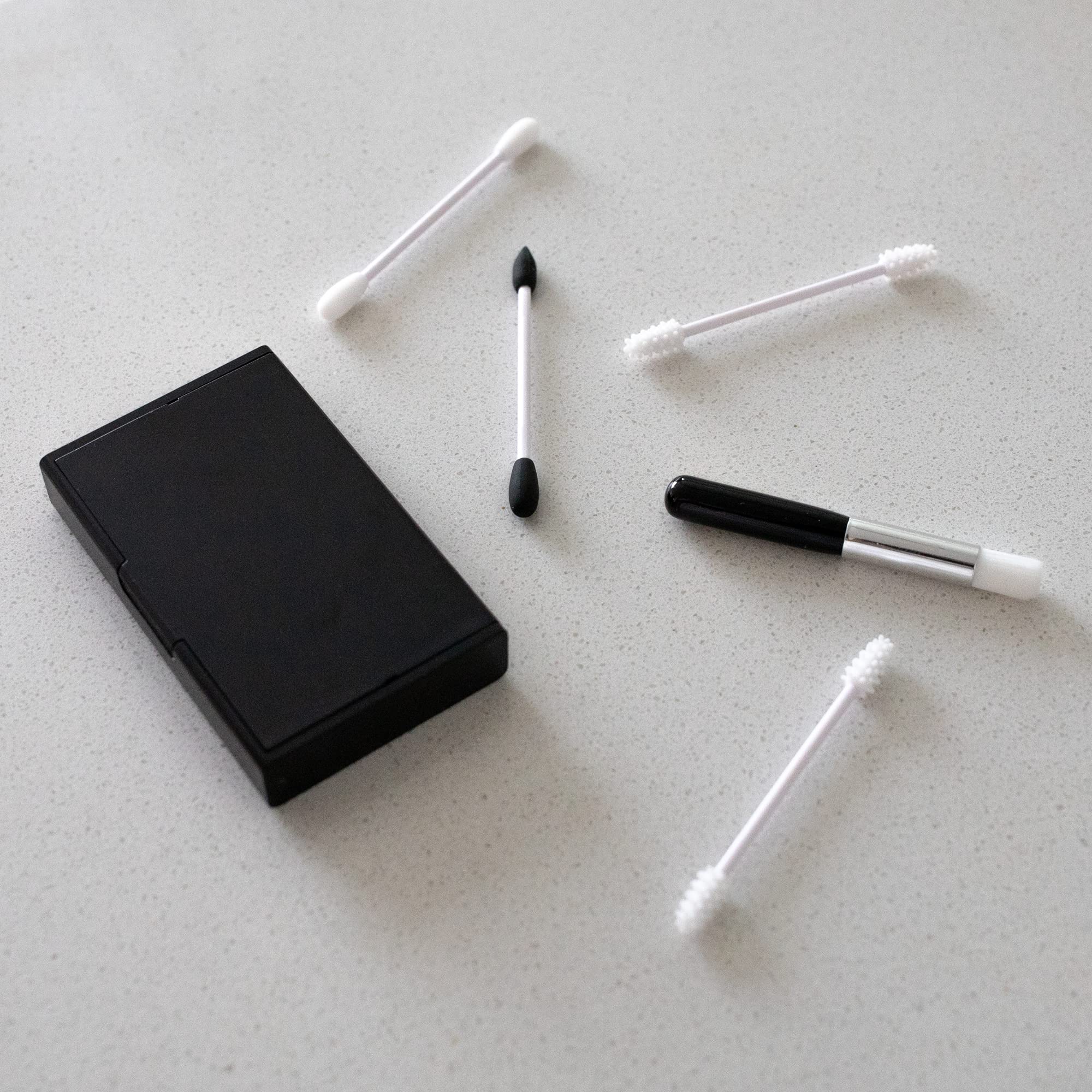 BOETECO Reusable qtips Ear Swab and Makeup Swabs Kit. 1 Cases with 4 Reusable Silicone Swabs for Ears, Baby, Beauty (4Swabs 1Case, Black)